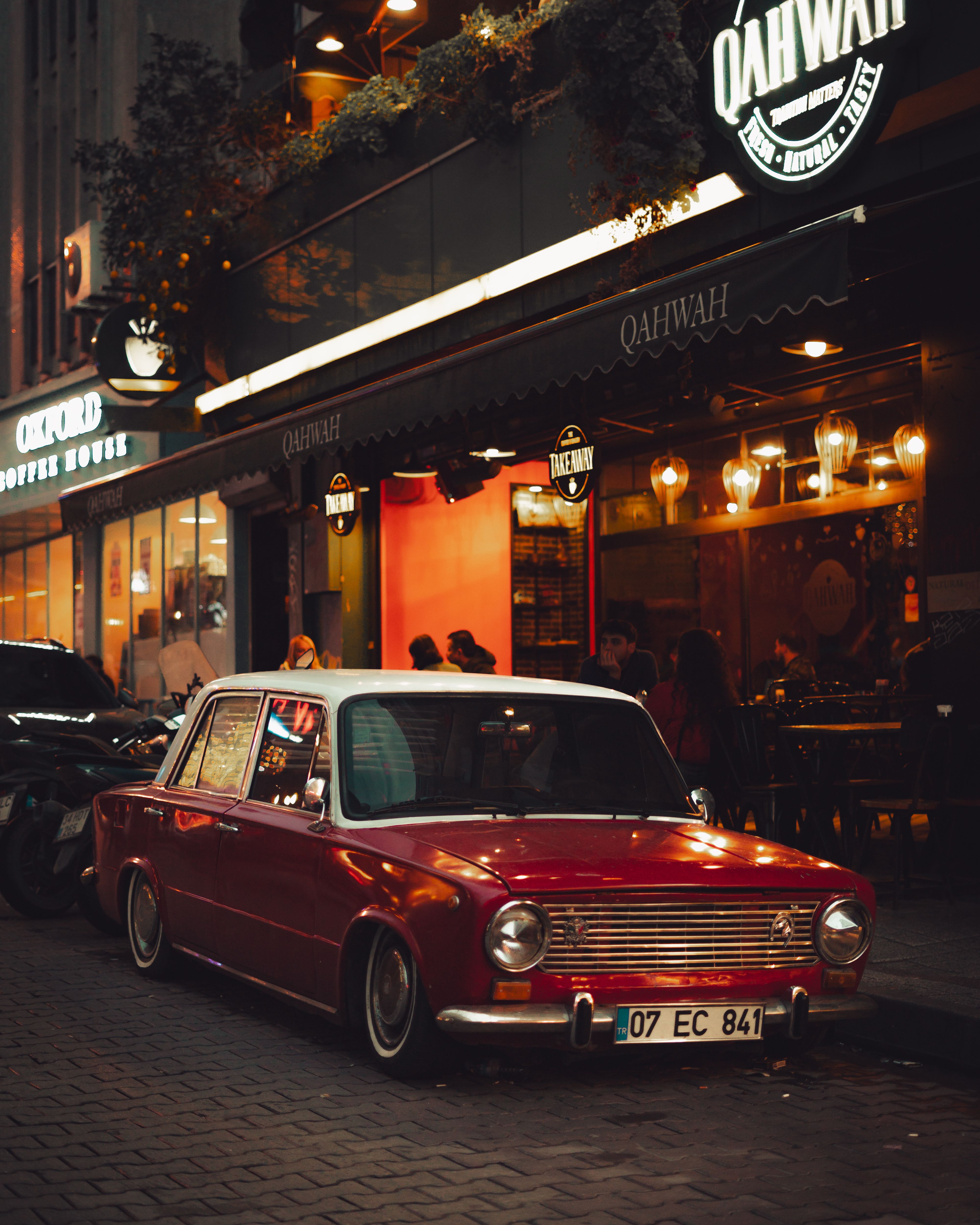 Vintage Car in Nighttime Istanbul Street Scene · Free Stock Photo