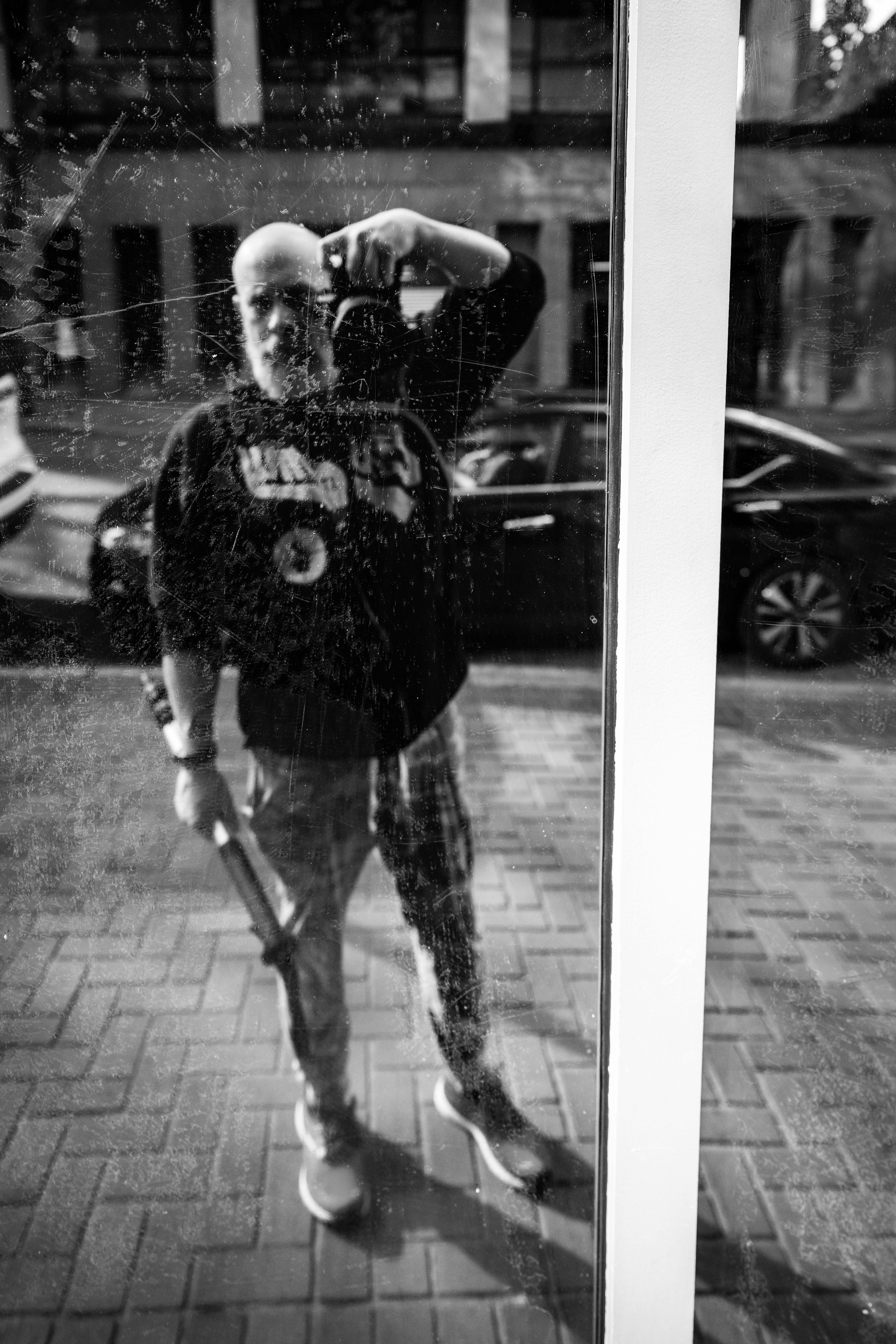 Street Reflection Photography in Portland · Free Stock Photo