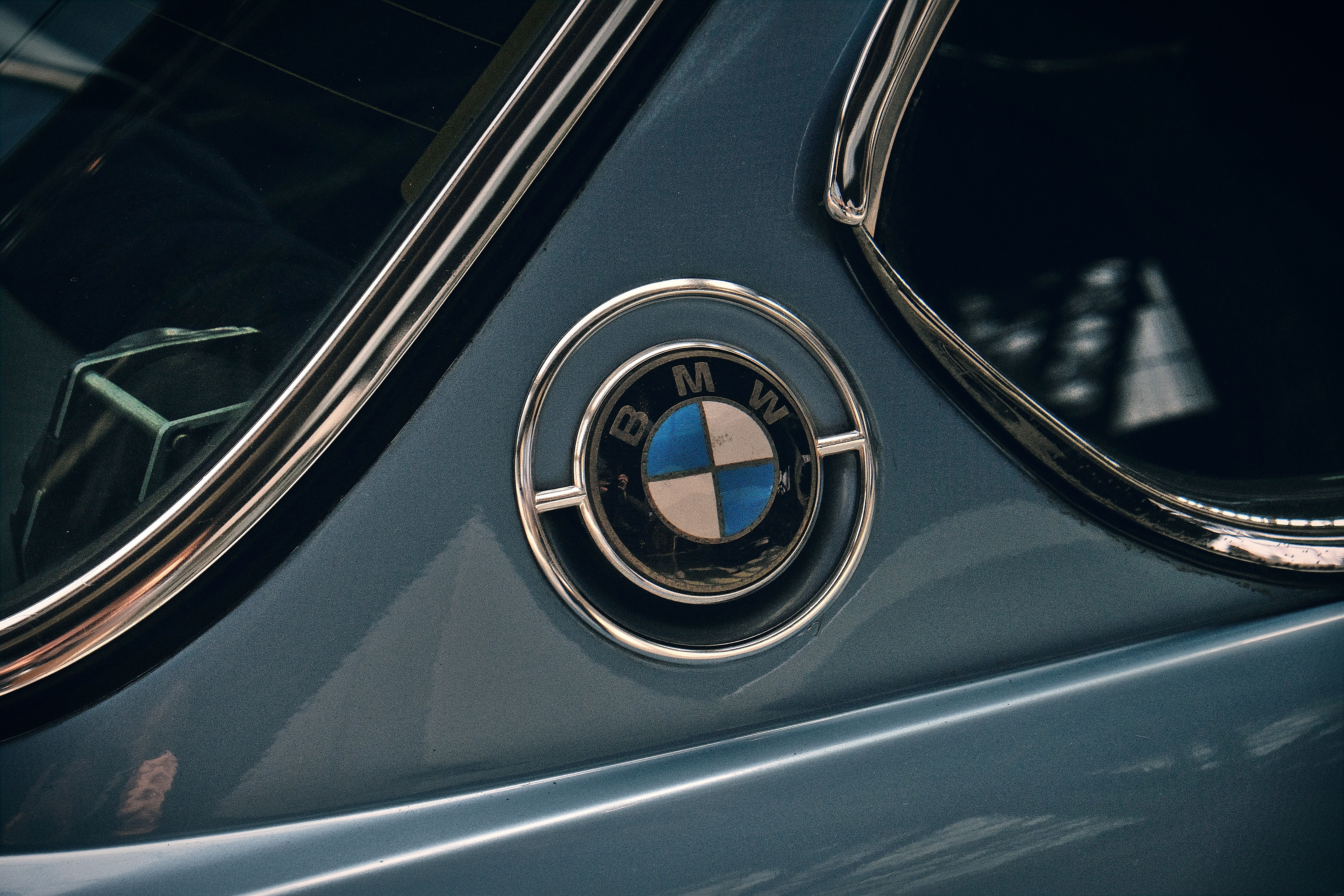 Classic BMW Car Emblem Close-Up · Free Stock Photo