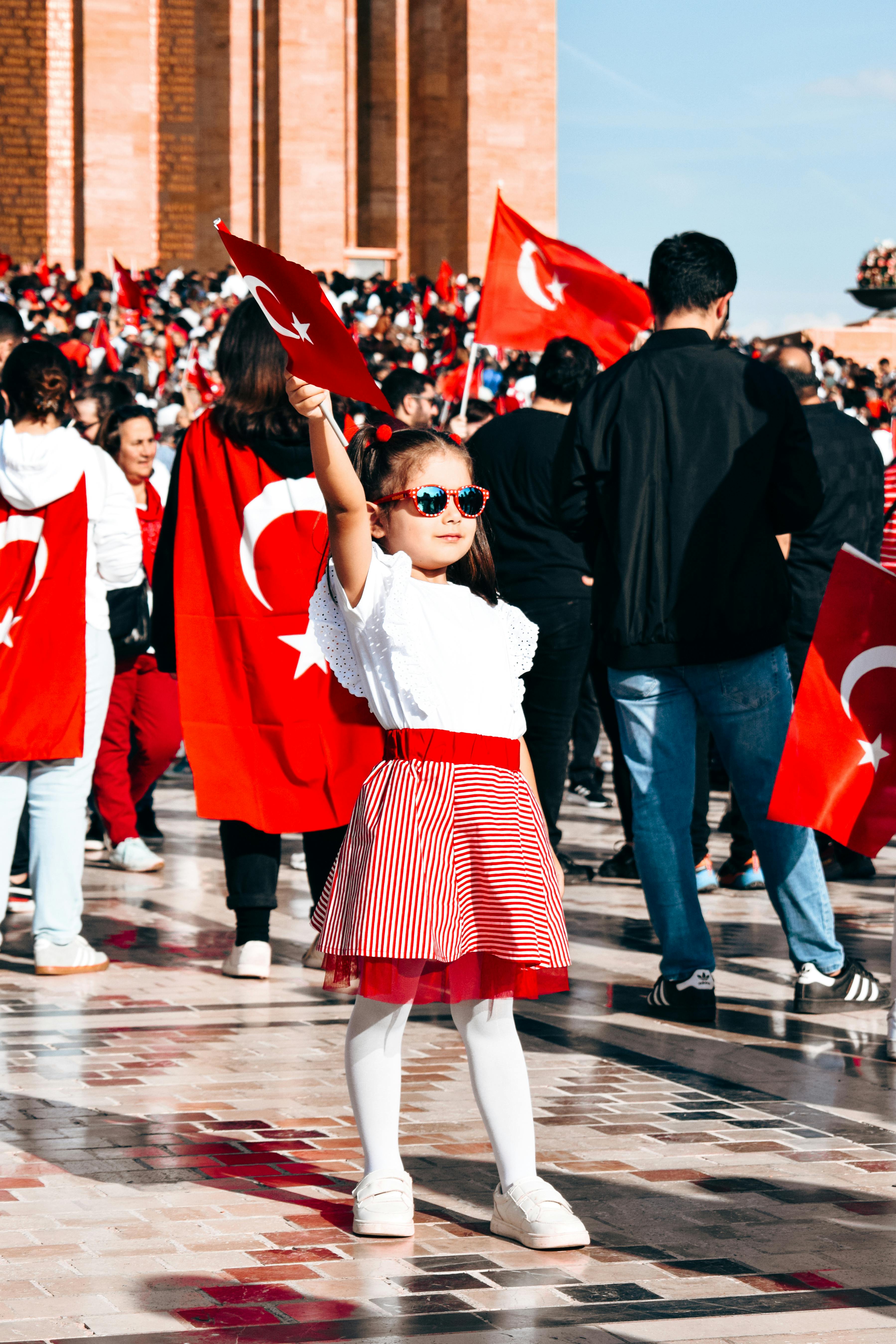 Nepalli çocuk Tekerlemeleri Photos, Download The BEST Free Nepalli ...