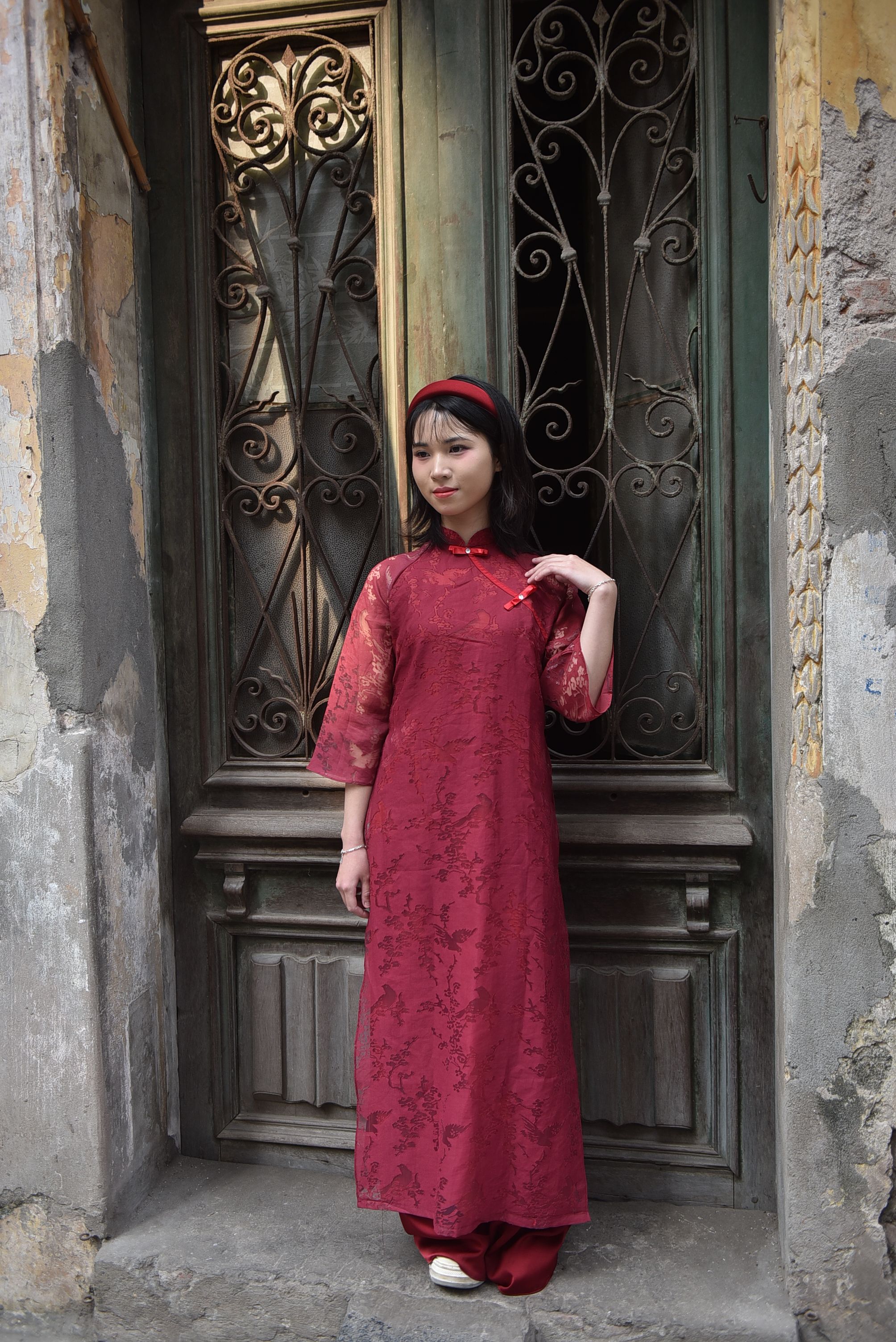 Traditional Asian Dress Portrait in Rustic Setting · Free Stock Photo