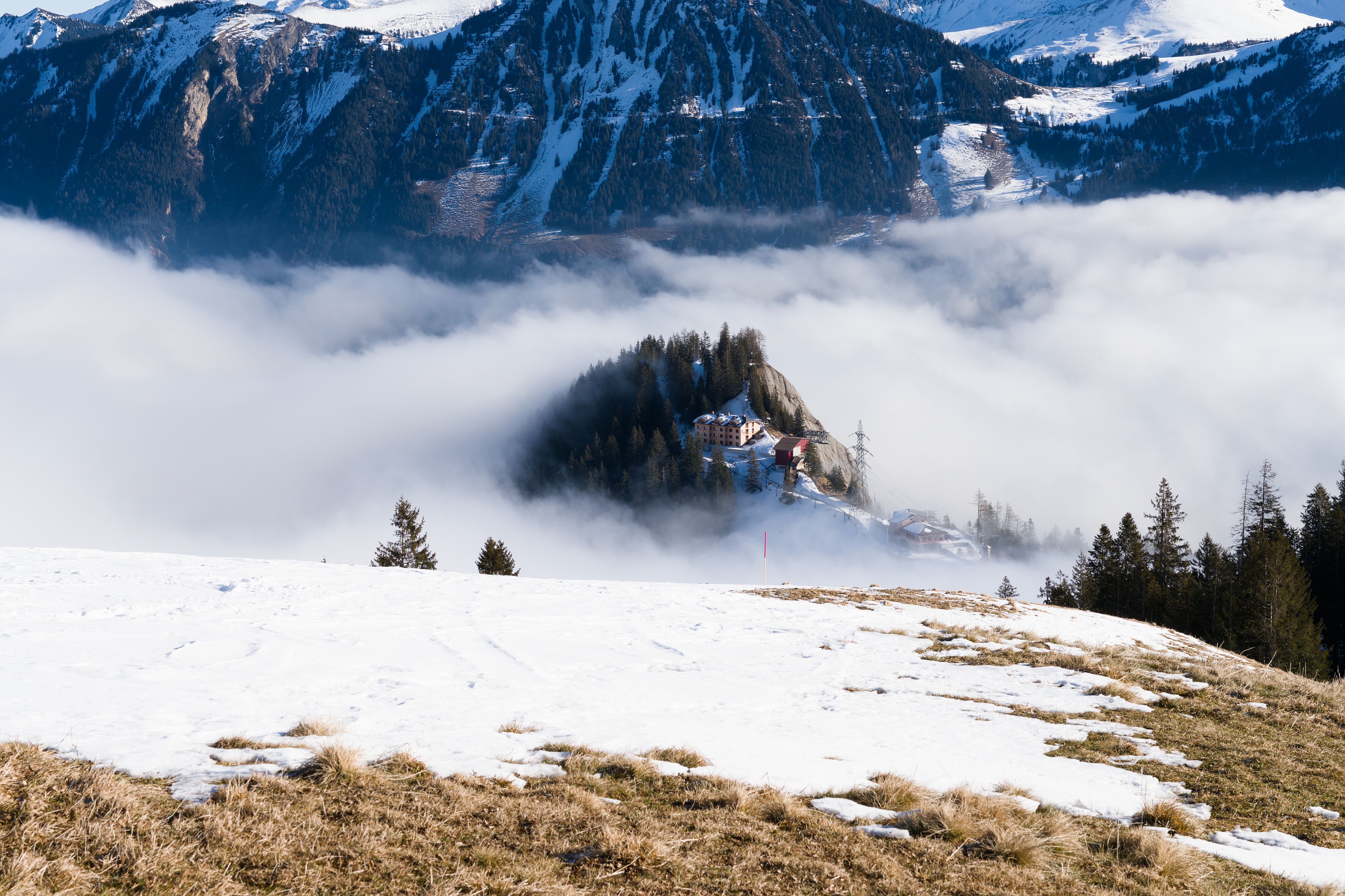 Stunning Swiss Alps Winter Landscape with Snowy Peaks · Free Stock Photo