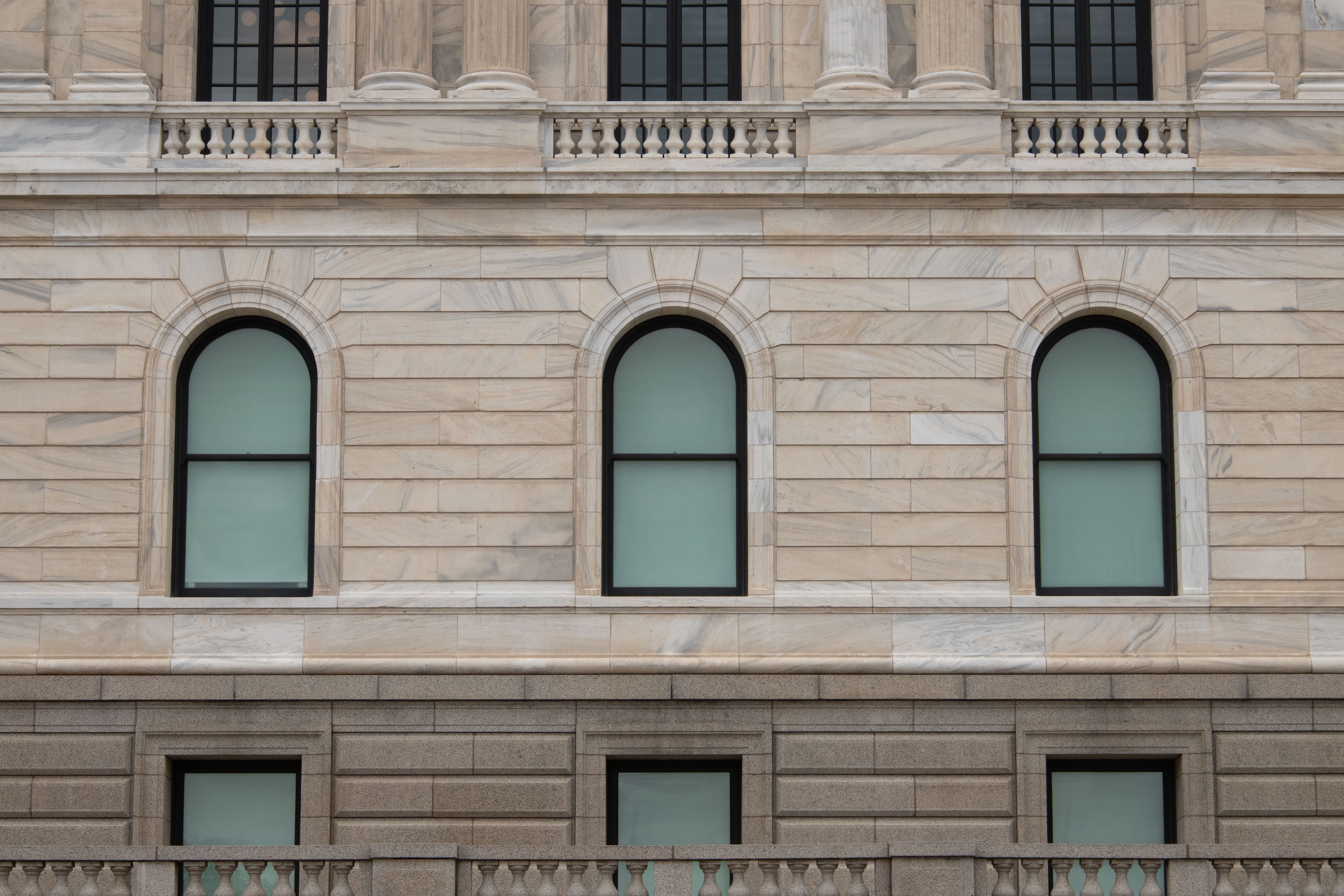 Facade of Minnesota State Capitol Building · Free Stock Photo