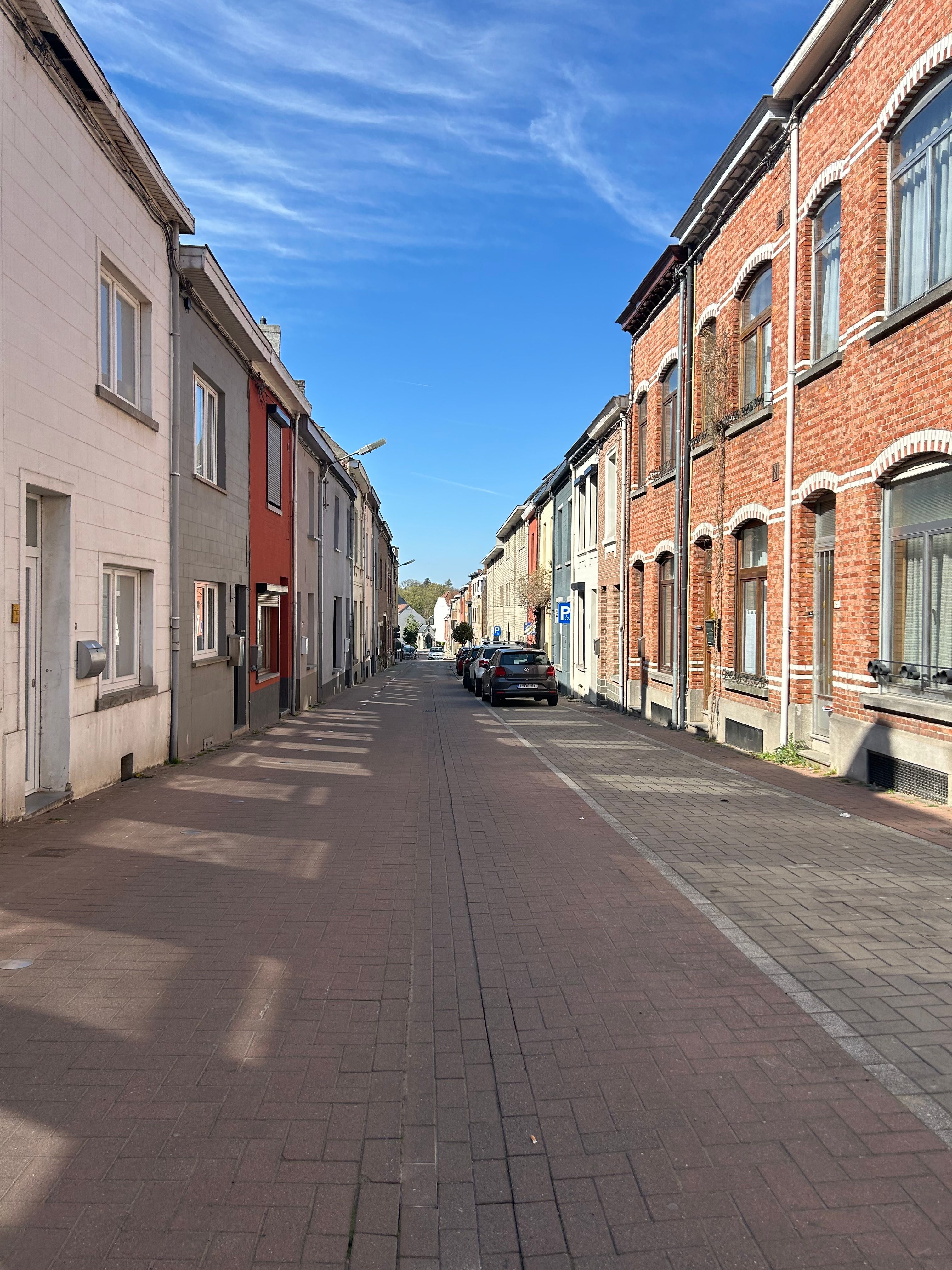 Charming European Residential Street Scene · Free Stock Photo