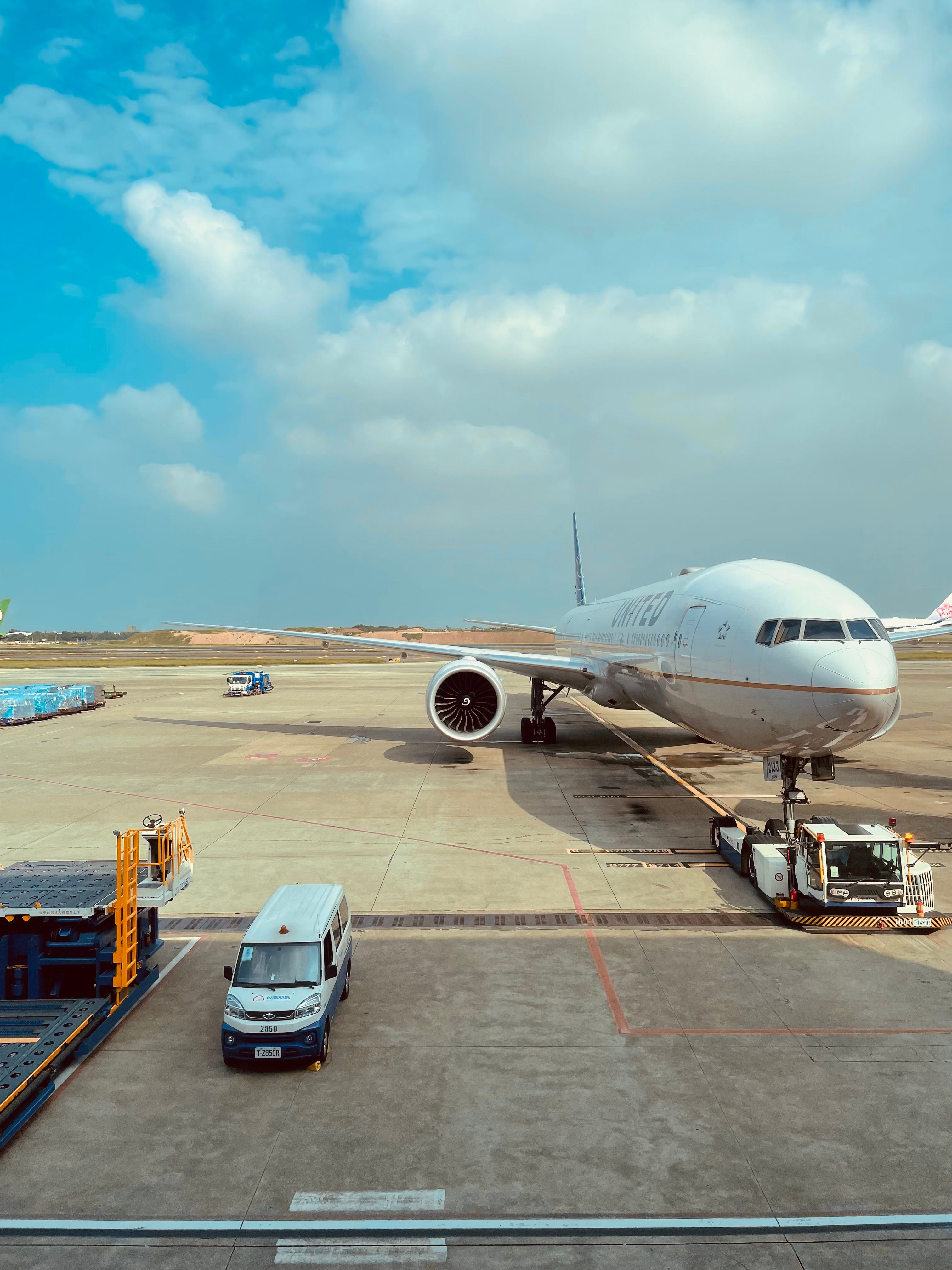 Boeing B777 Photos, Download The BEST Free Boeing B777 Stock Photos ...