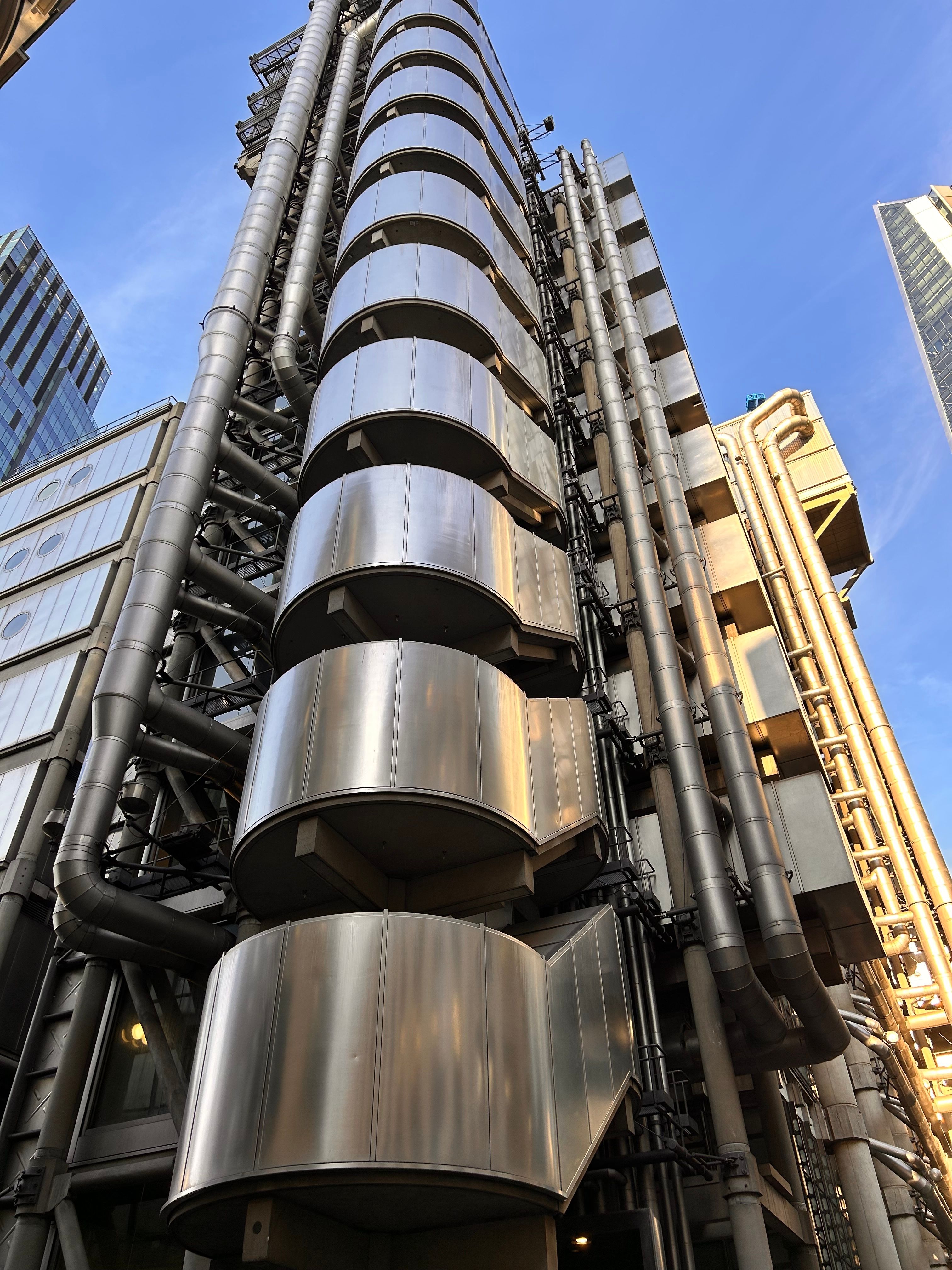 Modern Architecture of Lloyd's Building in London · Free Stock Photo