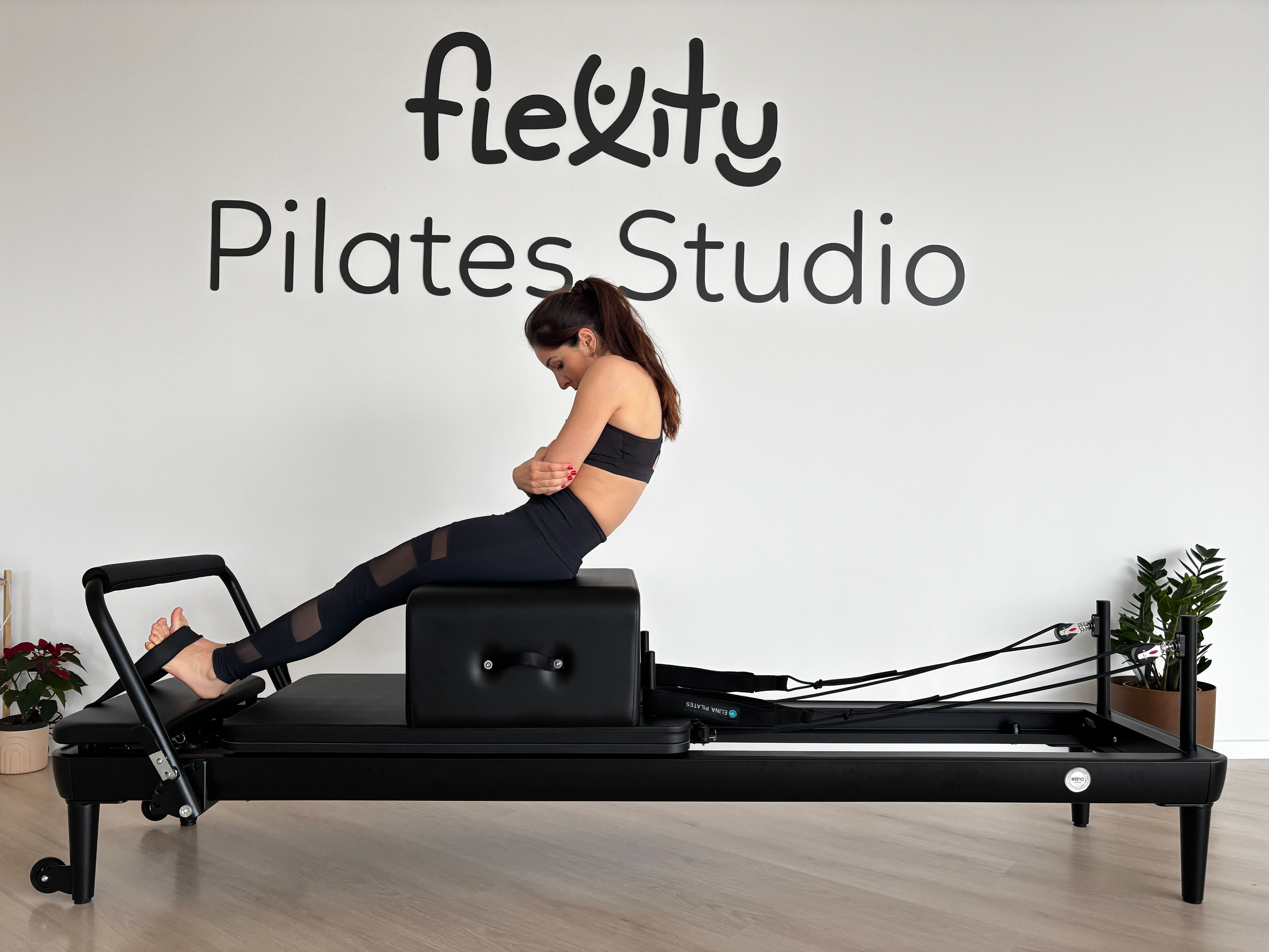 Pilates Training With White Background Photos, Download The BEST Free ...