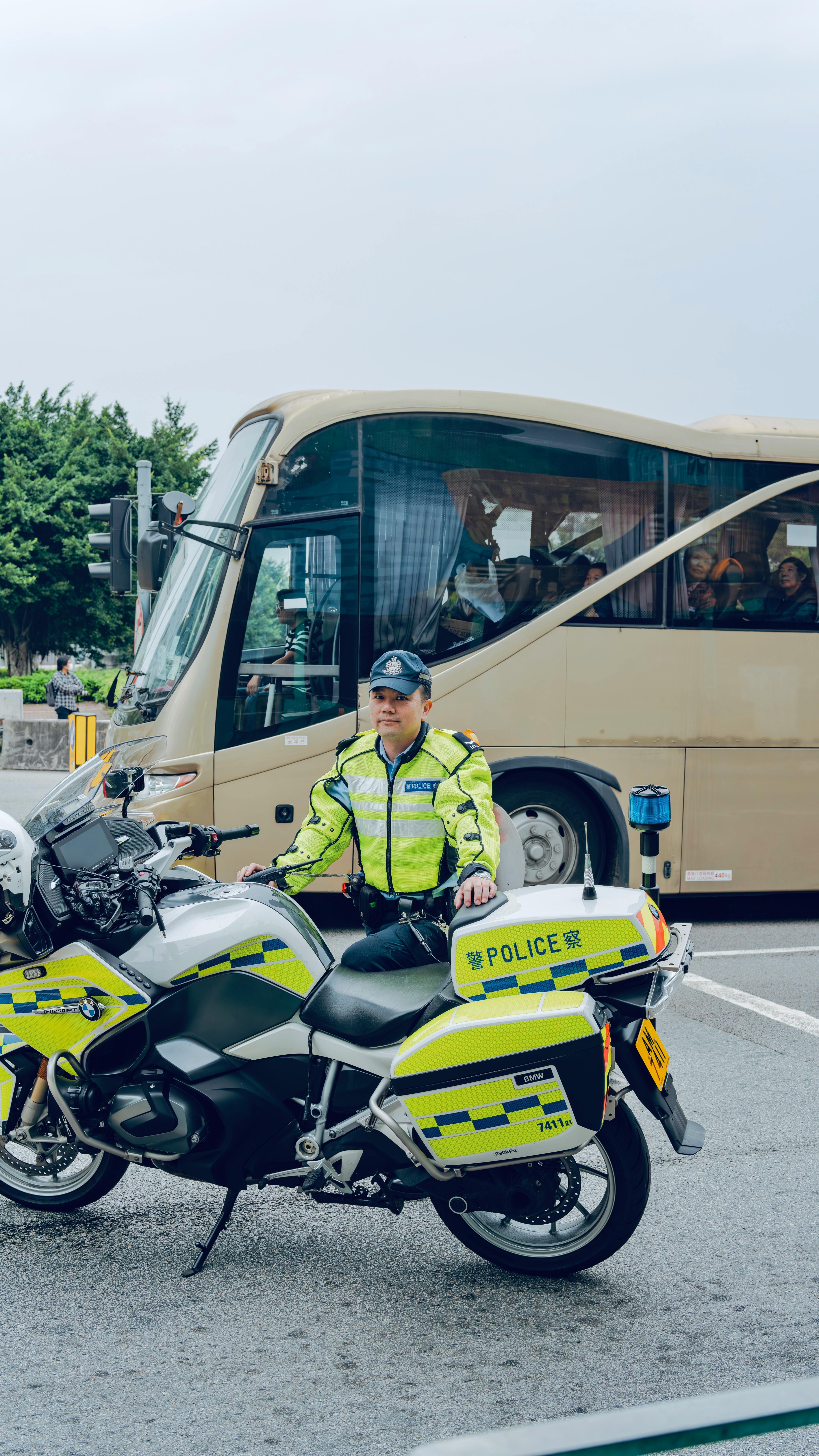 Police Officer on Motorcycle Managing Traffic · Free Stock Photo