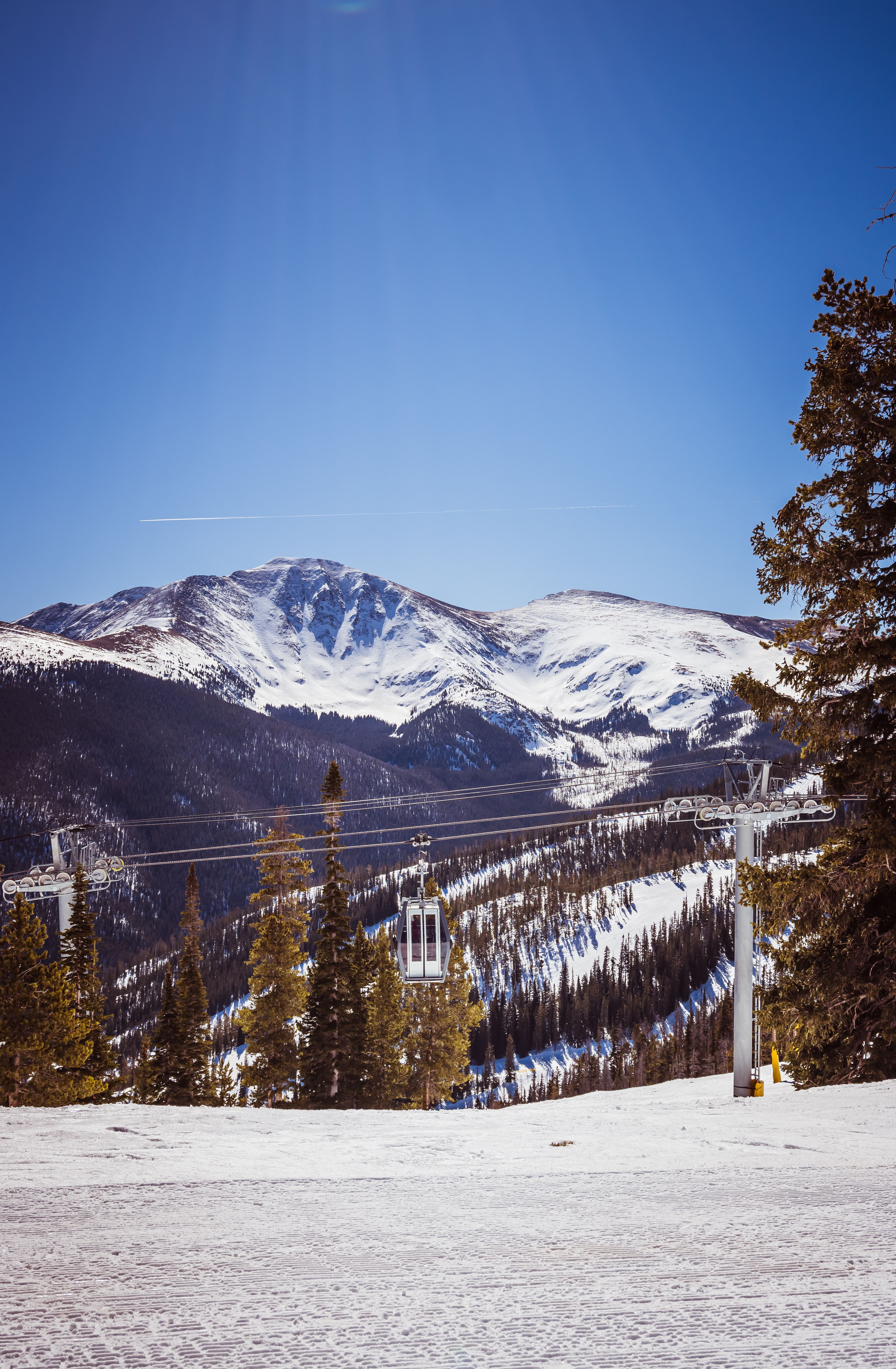 Scenic Mountain Ski Lift in Winter Landscape · Free Stock Photo