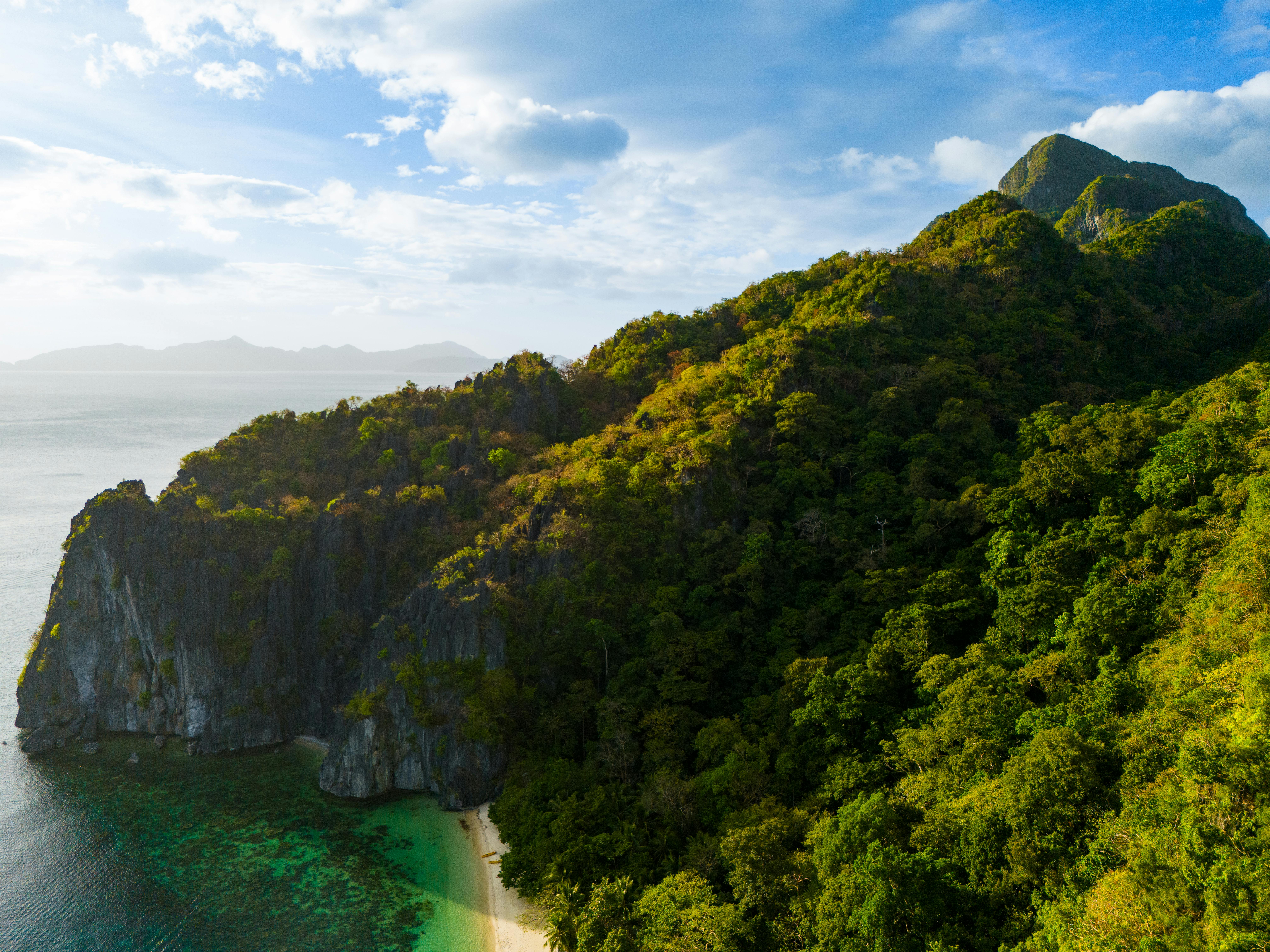 Stunning Aerial View of Palawan Islands, Philippines · Free Stock Photo