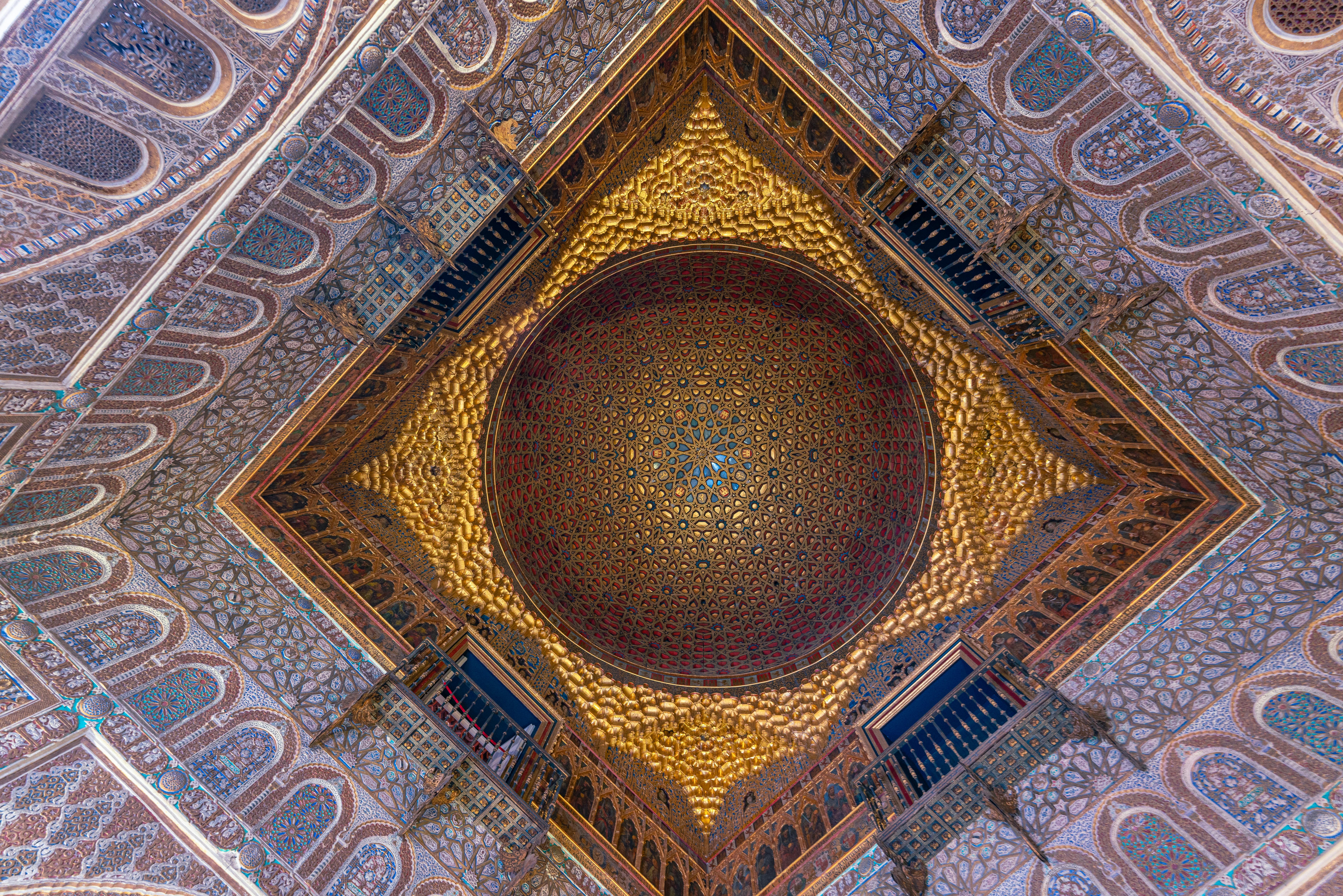 Ornate Ceiling of Royal Alcázar in Seville · Free Stock Photo