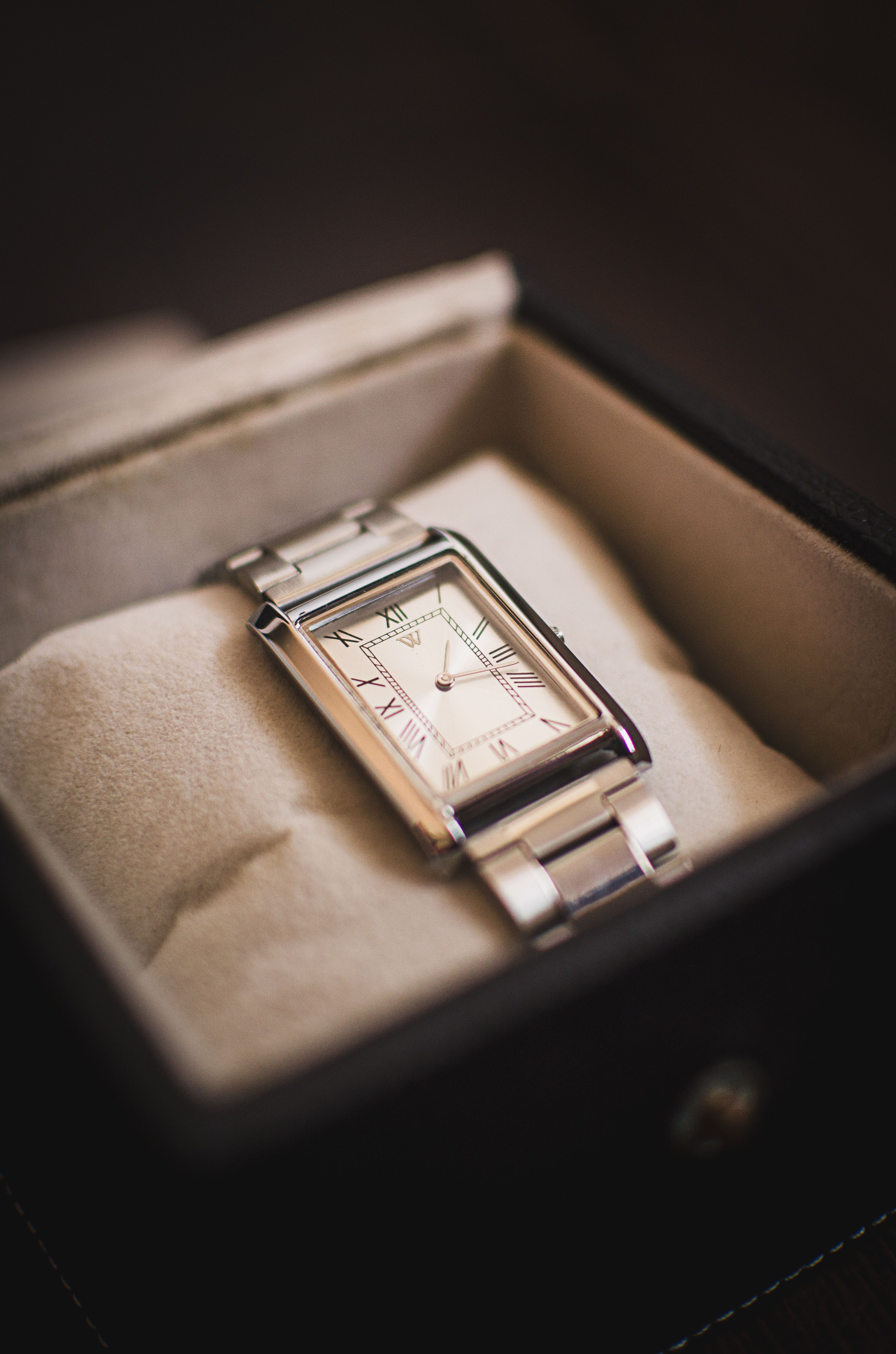 Luxurious Silver Analog Watch in Gift Box · Free Stock Photo