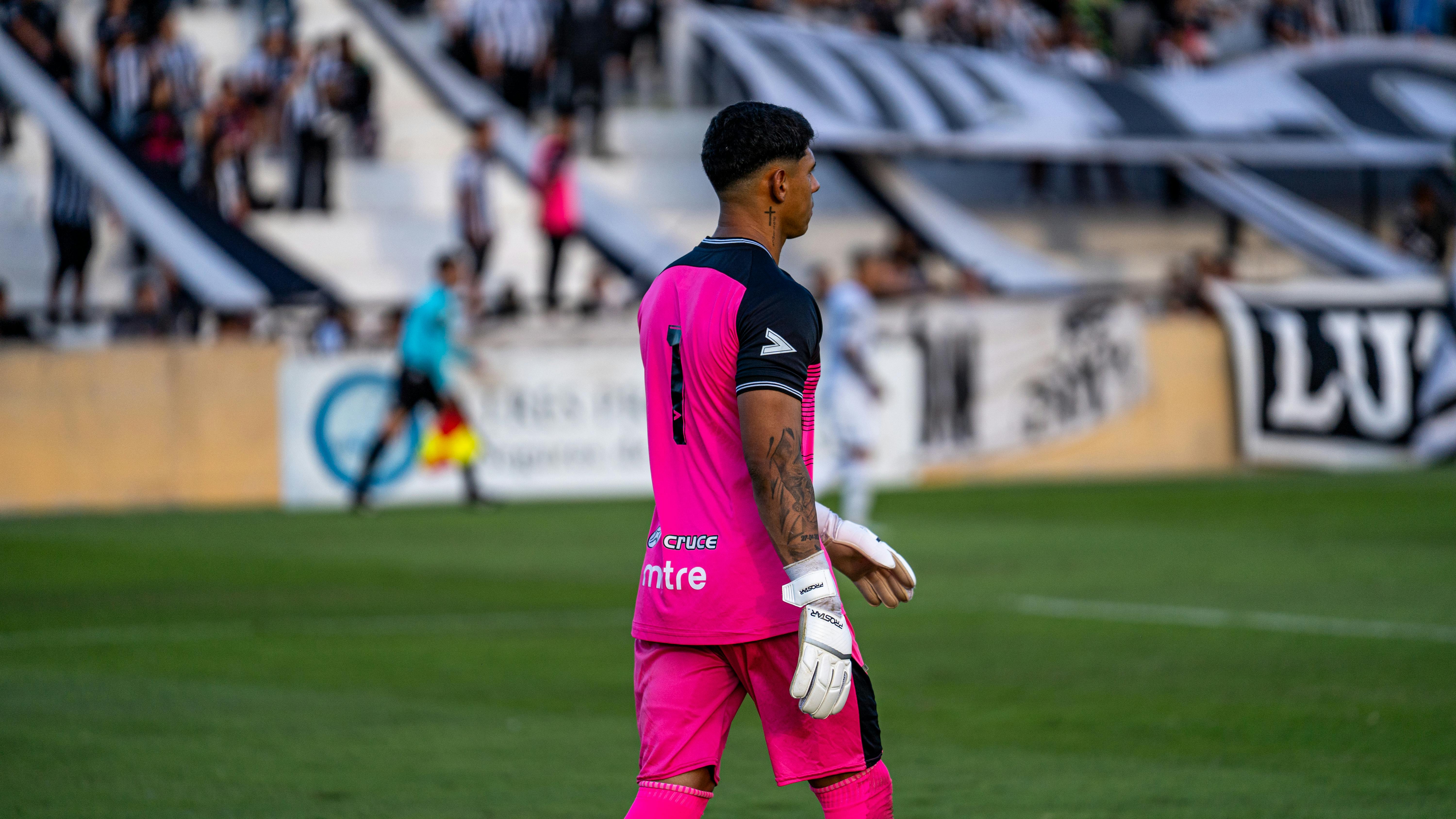 Soccer Goalie in Pink Uniform at Match · Free Stock Photo