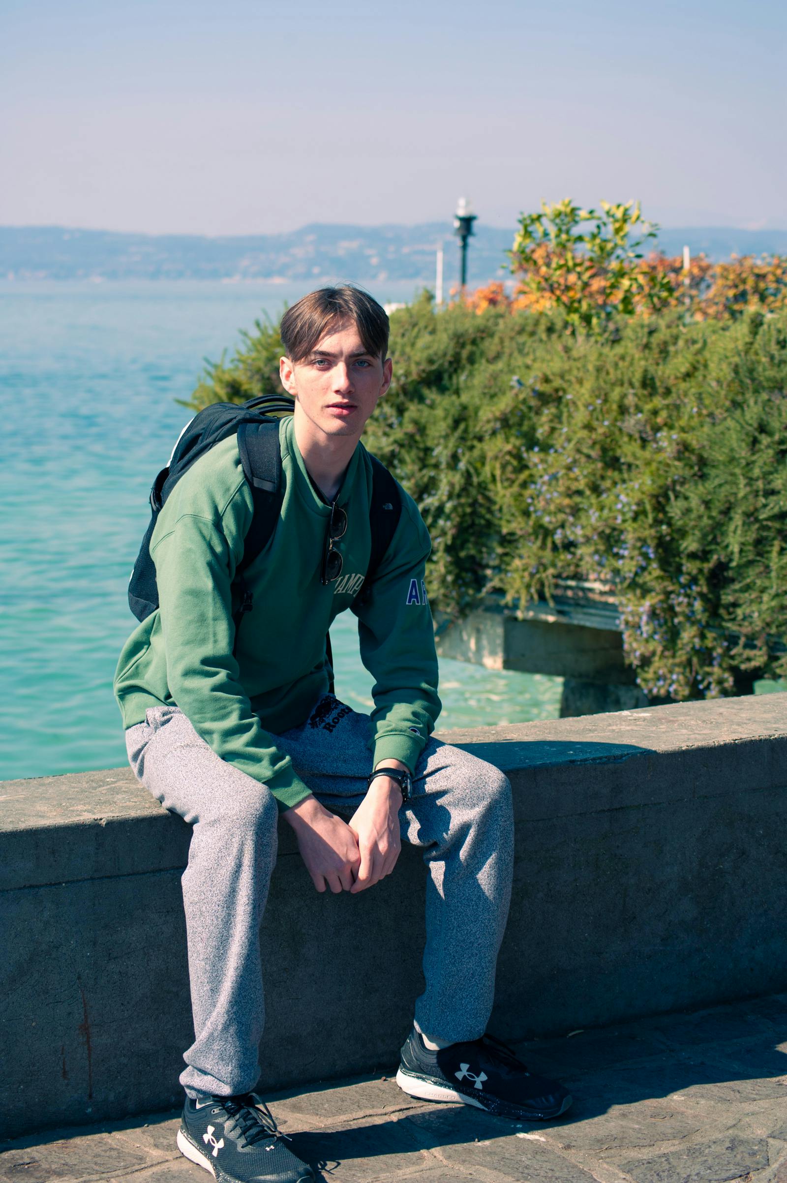 Man Sitting Photos, Download The BEST Free Man Sitting Stock Photos ...