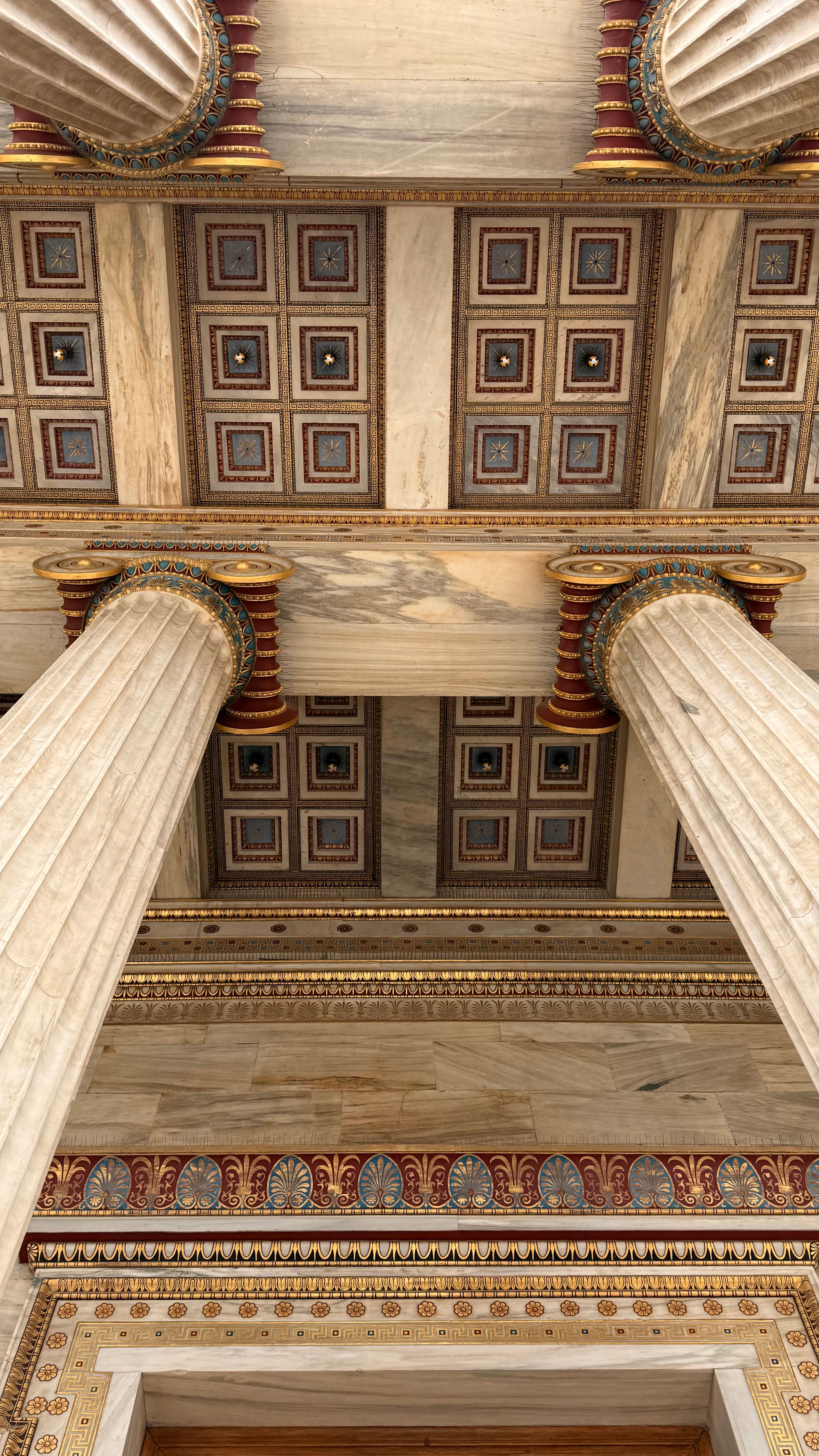 Elegant Classical Greek Architecture Columns · Free Stock Photo
