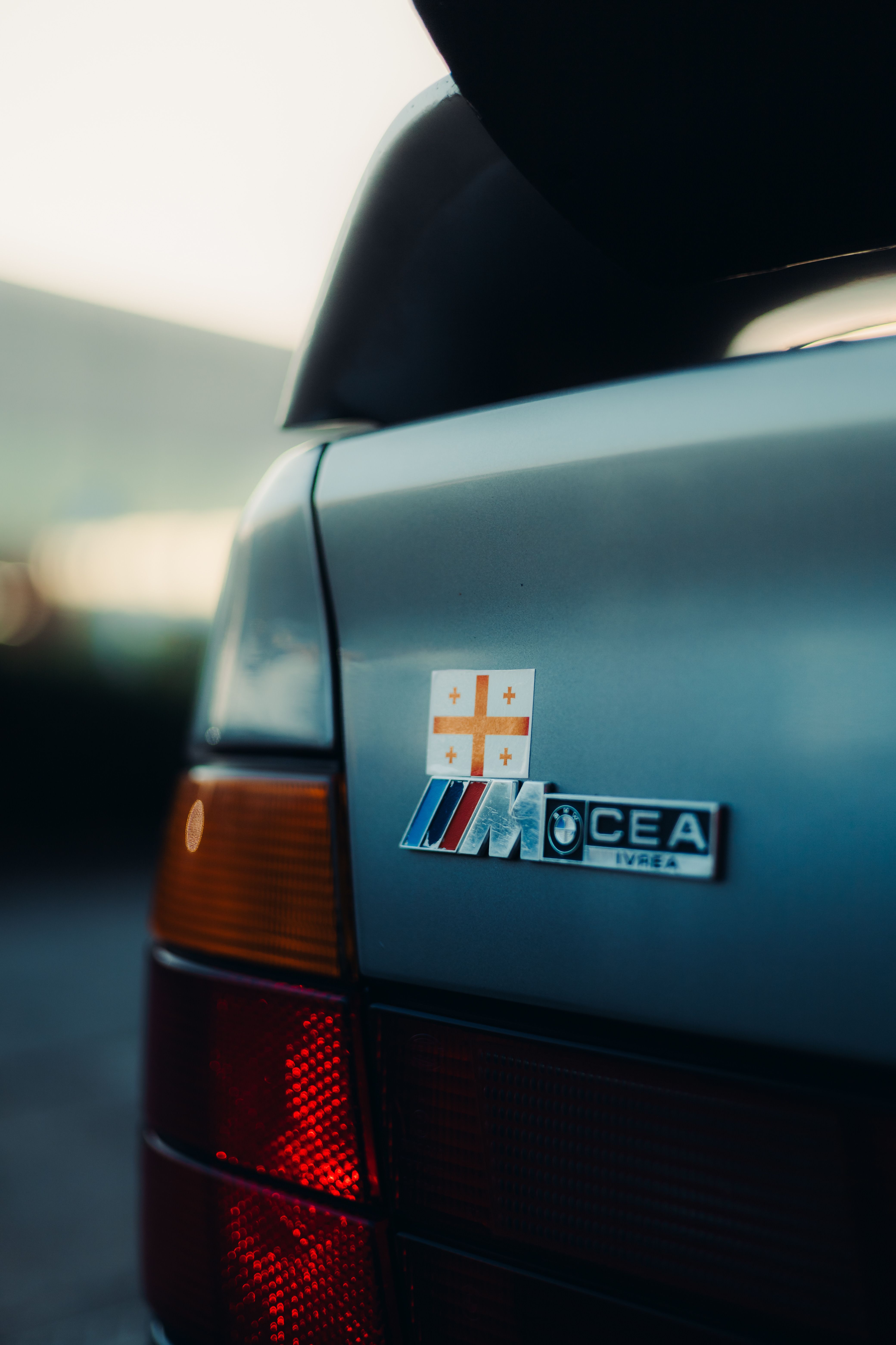 Close-up of Rear Car Badge with Emblem · Free Stock Photo