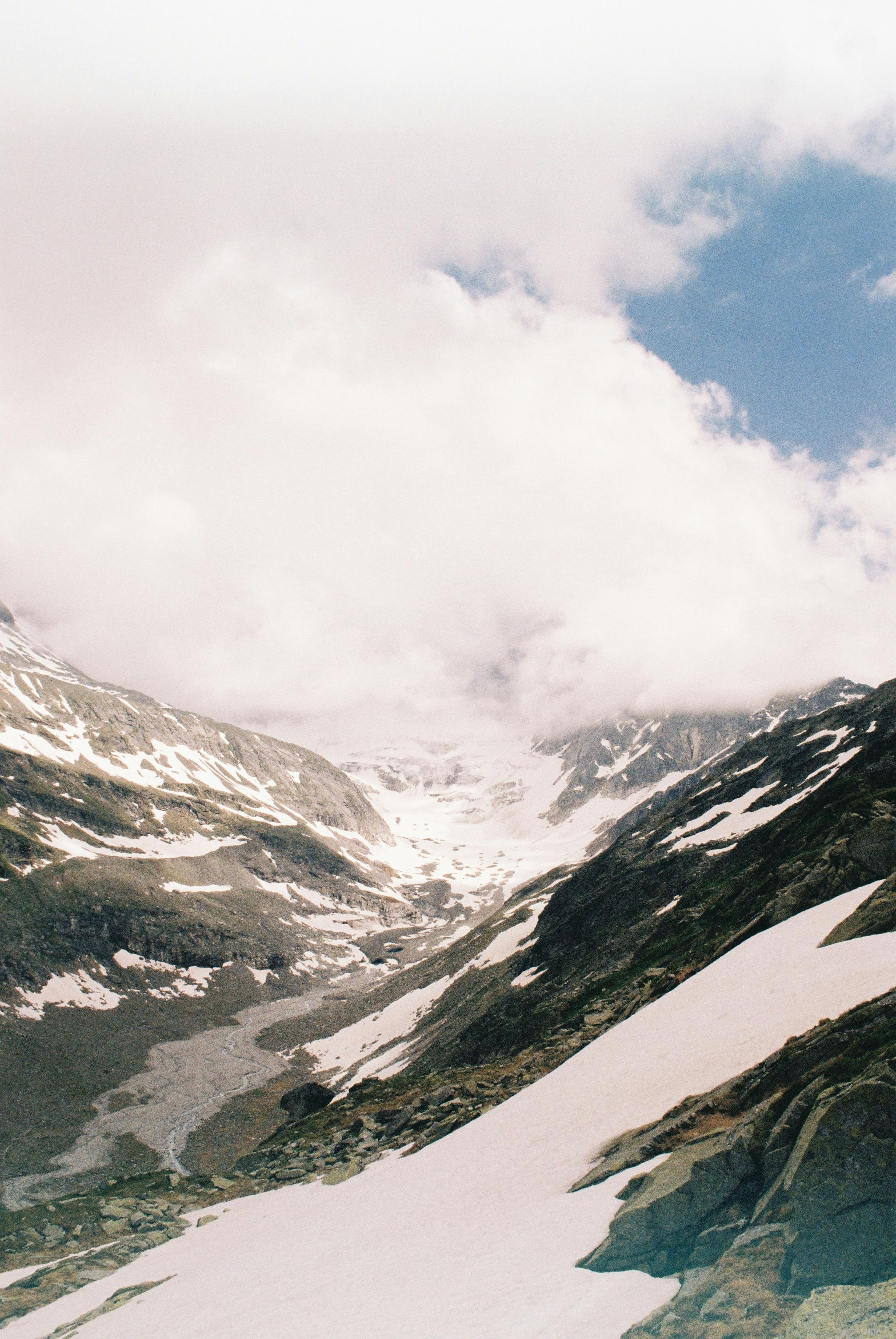 Beautiful And Huge Mountain Top Views Photos, Download The BEST Free ...