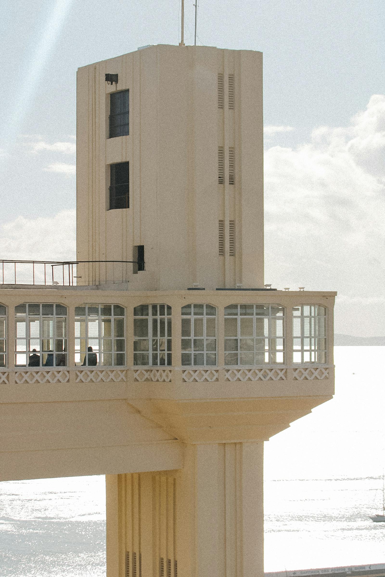 Elevator Photos, Download The BEST Free Elevator Stock Photos & HD Images