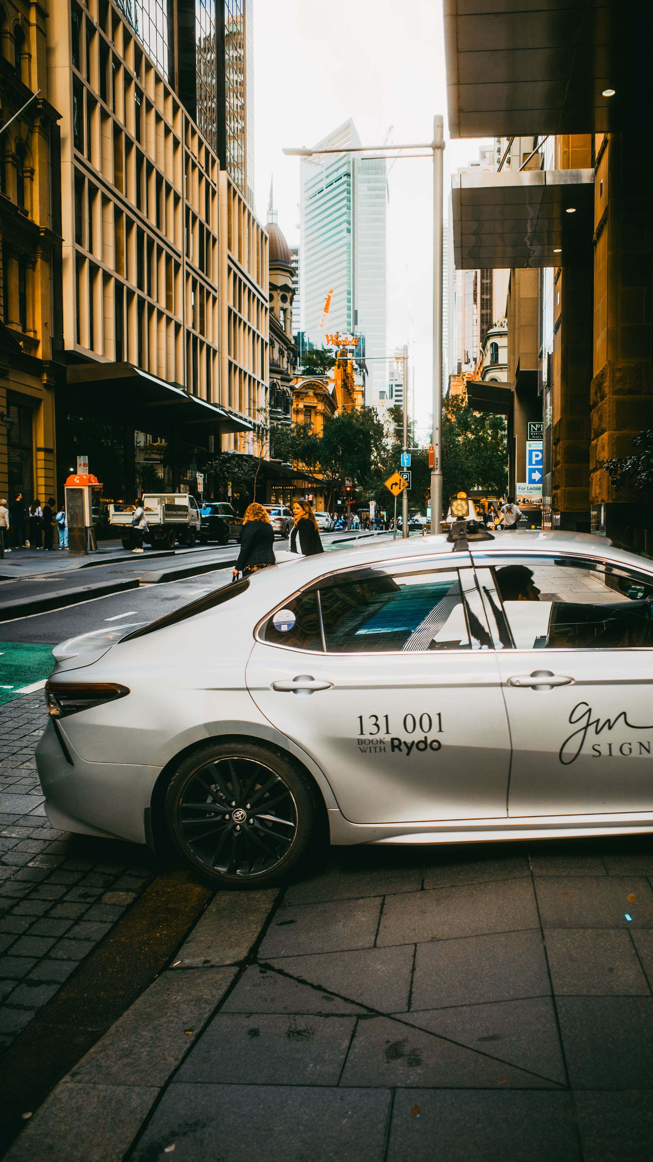 Urban Street Scene in Sydney with Parked Car · Free Stock Photo