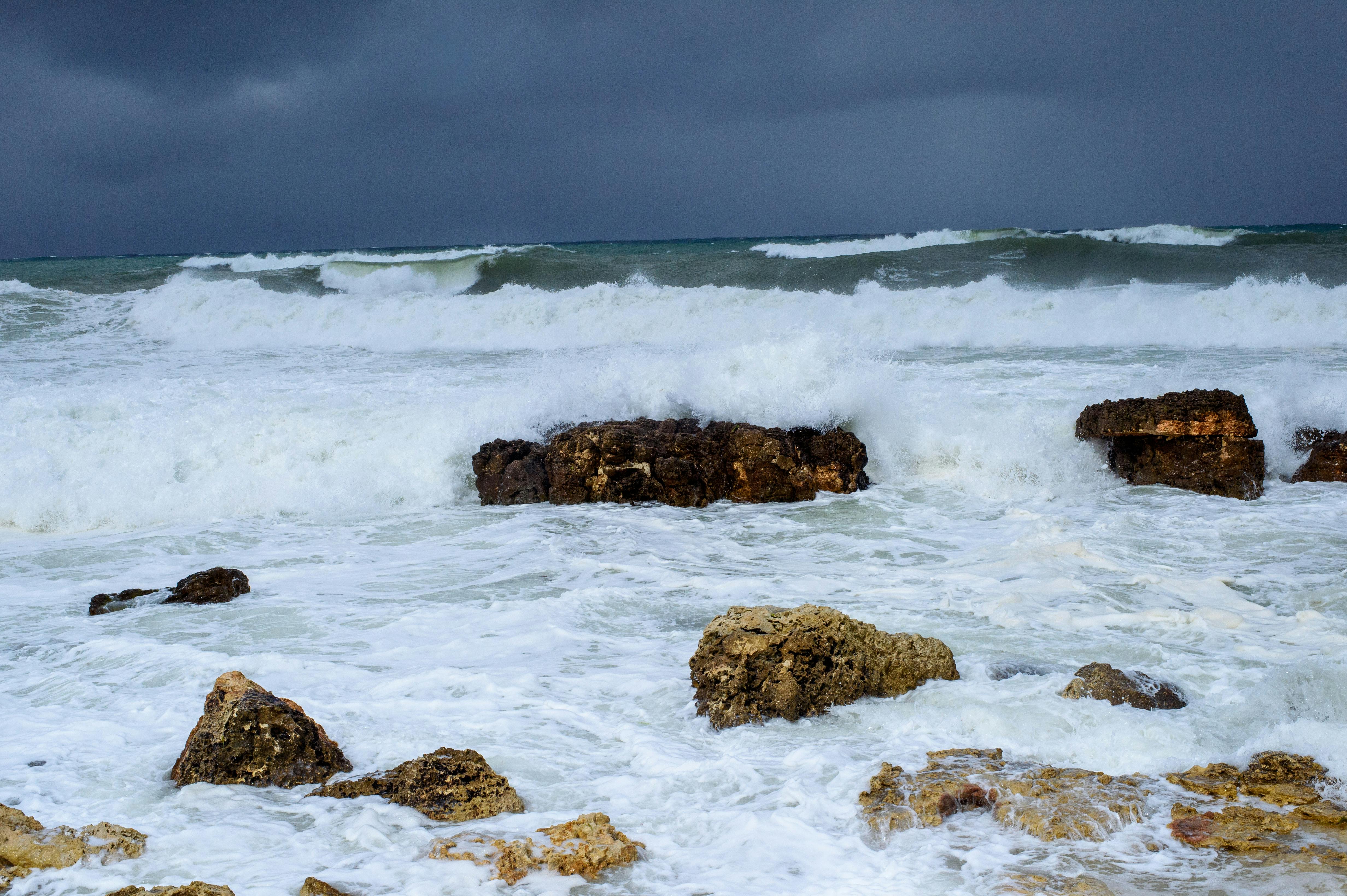 Powerful Weather Photos, Download The BEST Free Powerful Weather Stock ...