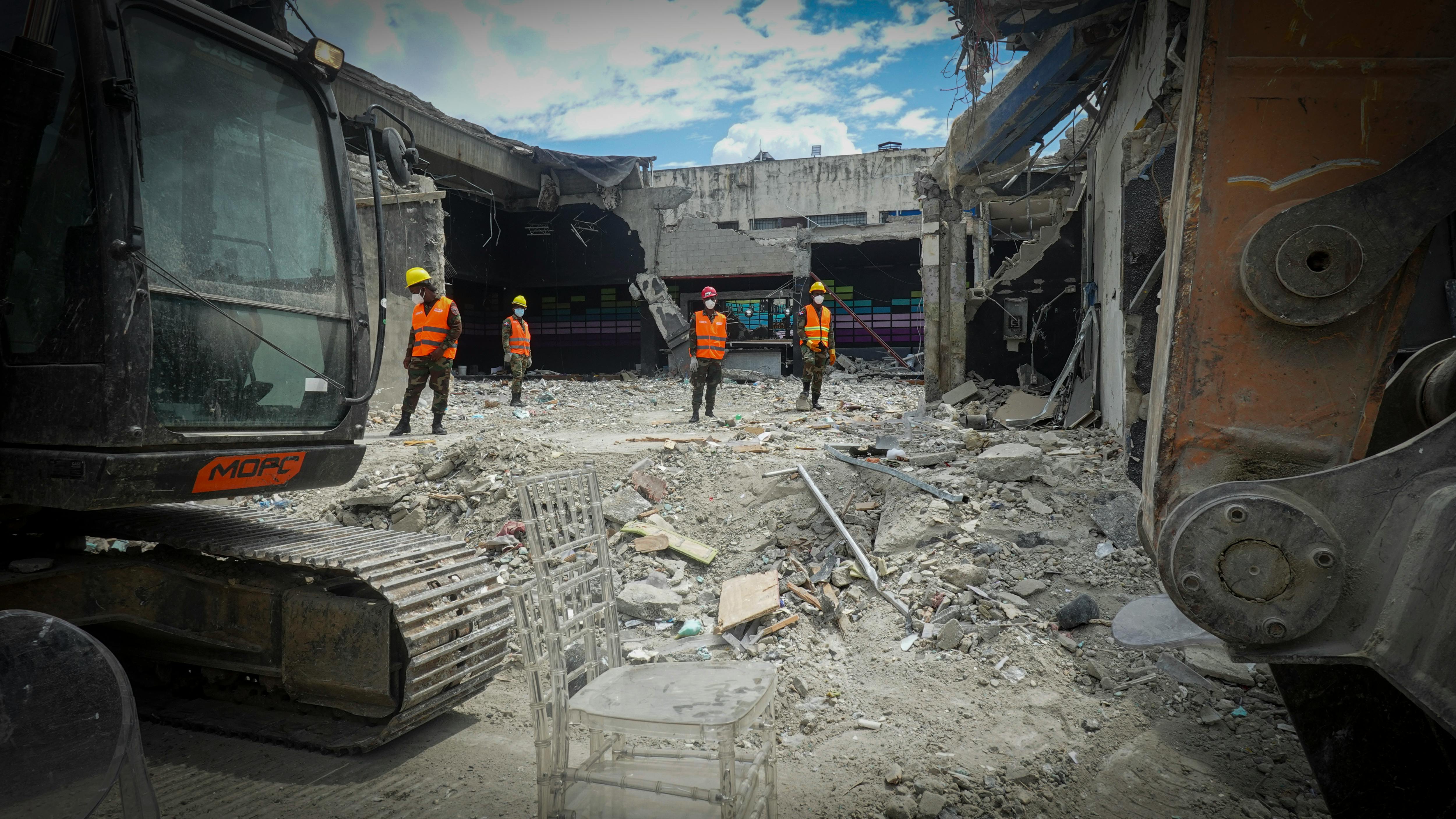 Construction Workers at Demolition Site · Free Stock Photo