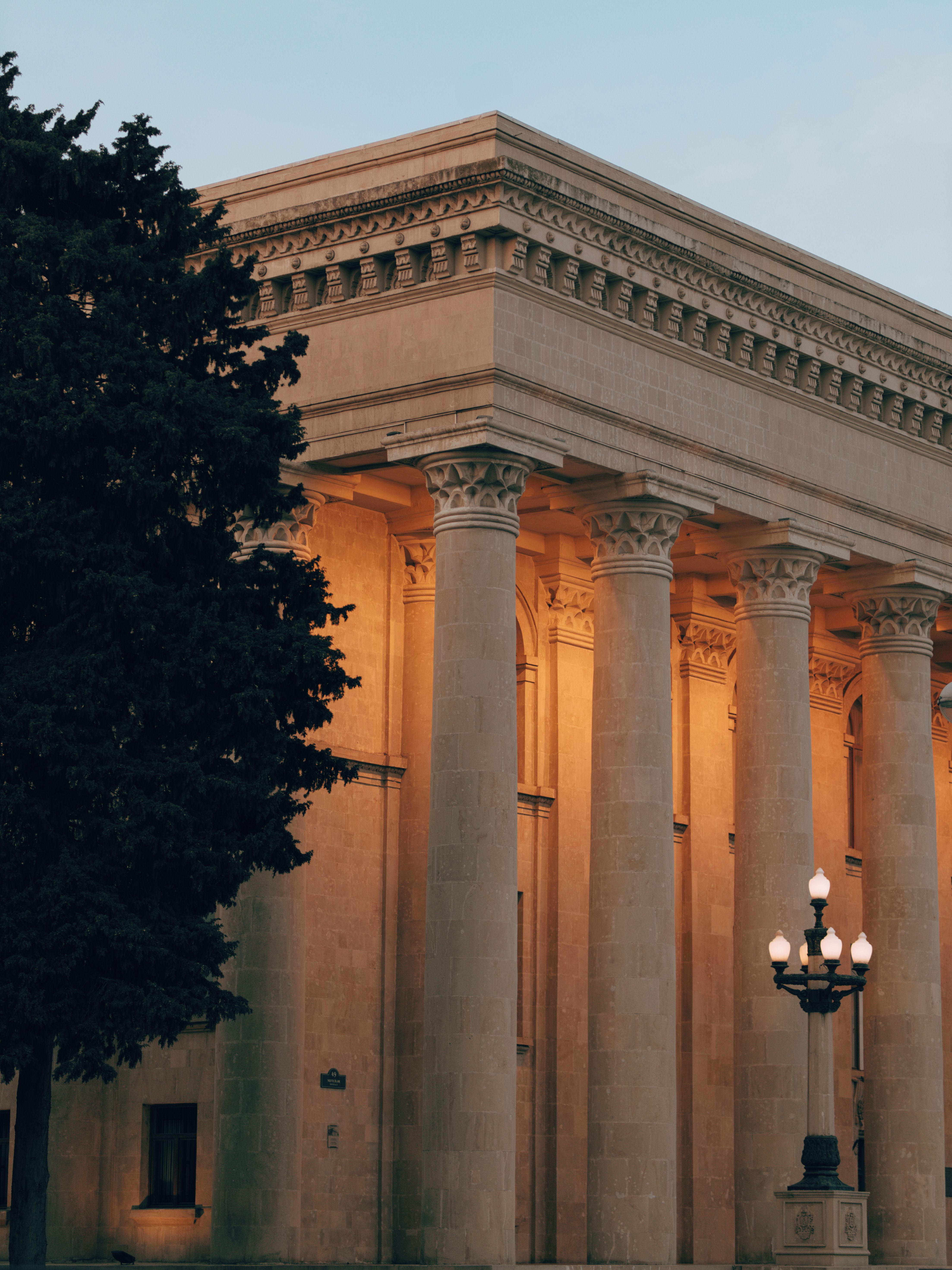 Elegant Neo-Classical Architecture at Dusk · Free Stock Photo