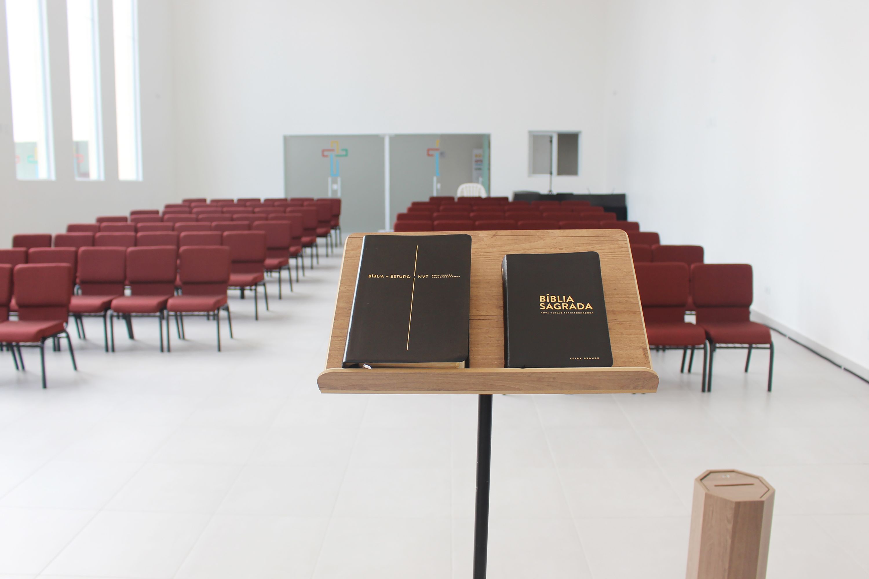 The Holy Bible on Lectern · Free Stock Photo