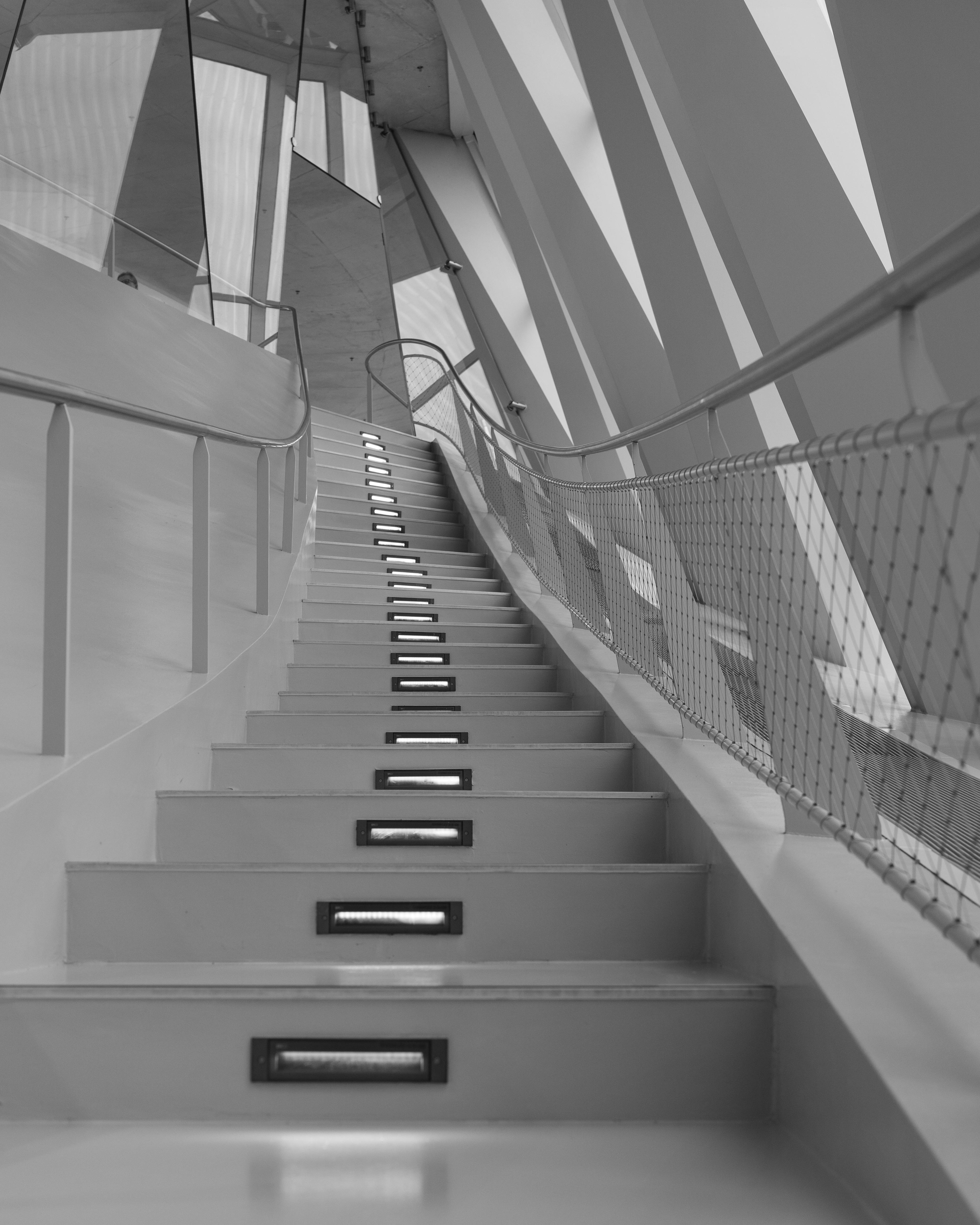 Modern Geometric Staircase with Architectural Lines · Free Stock Photo