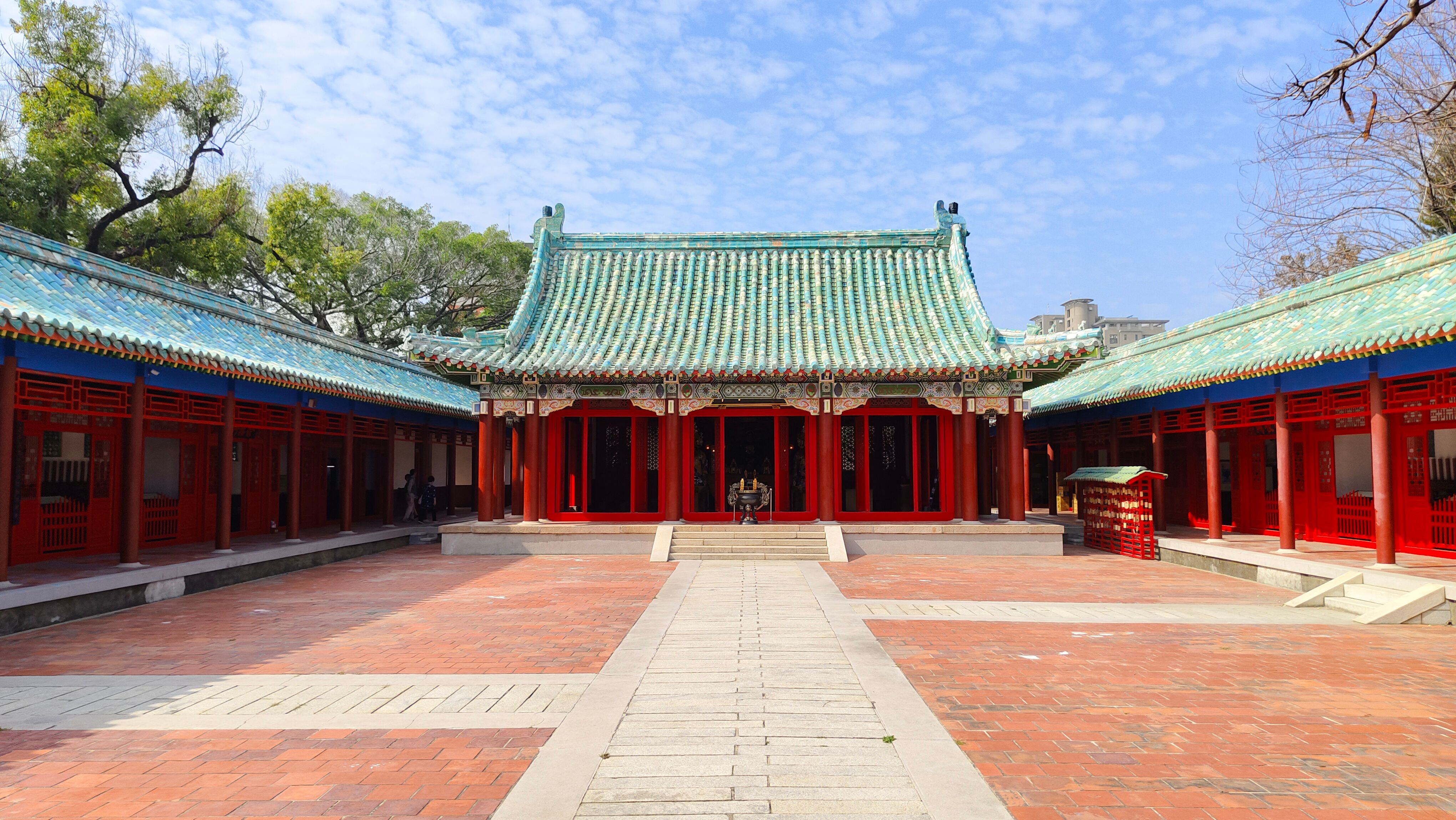 Ancient Temple Architecture in Tainan Taiwan · Free Stock Photo