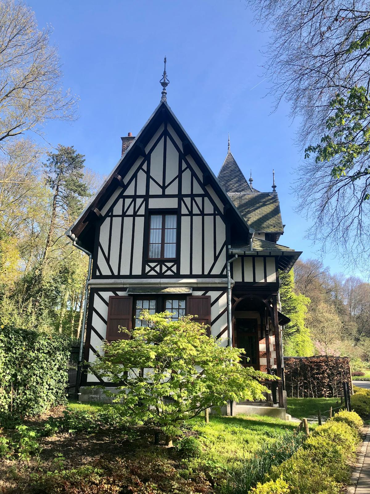 Pent House Photos, Download The BEST Free Pent House Stock Photos & HD ...