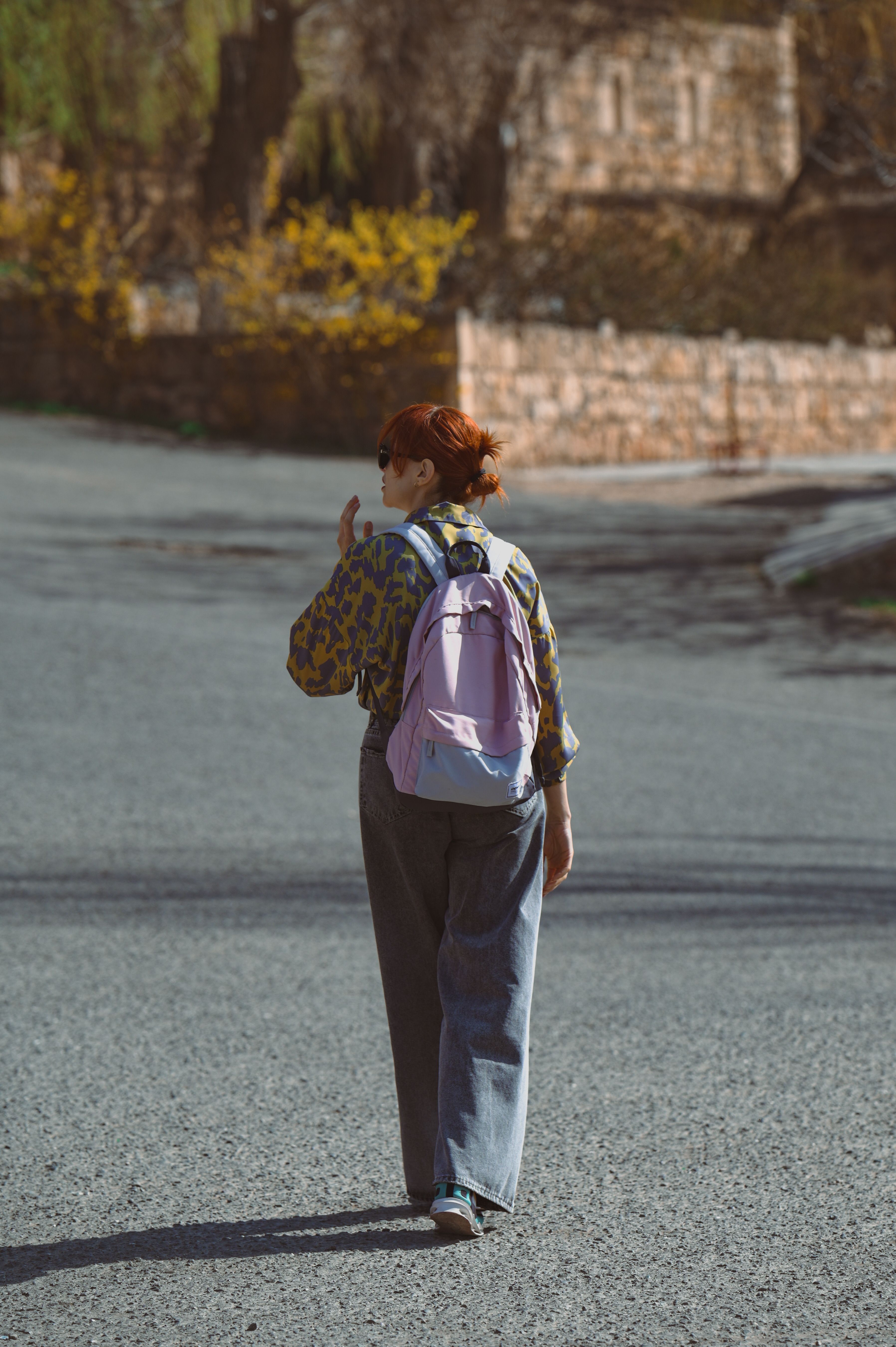 Woman Walking With A Backpack Photos, Download The BEST Free Woman ...