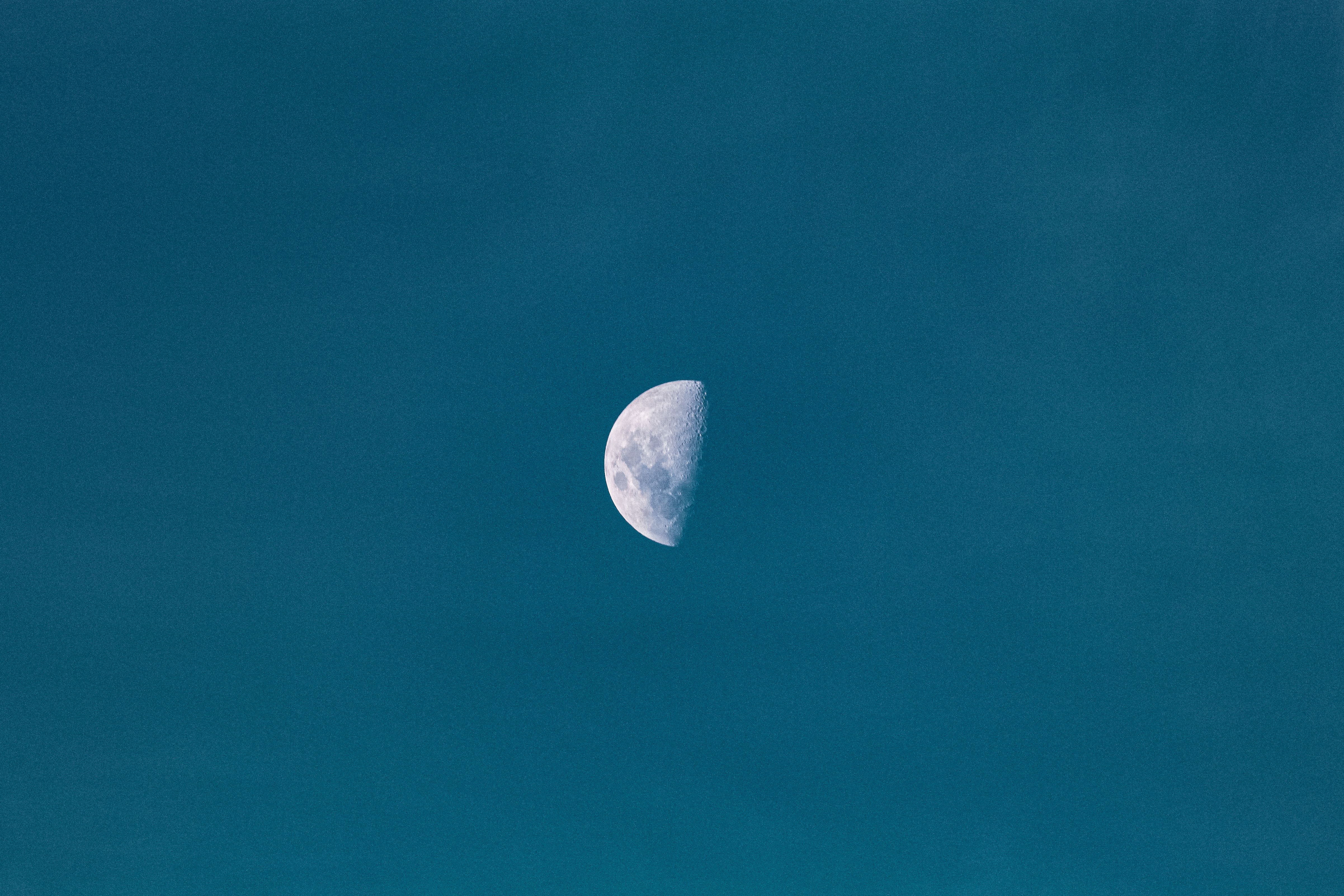 Crescent Moon in Deep Blue Sky · Free Stock Photo