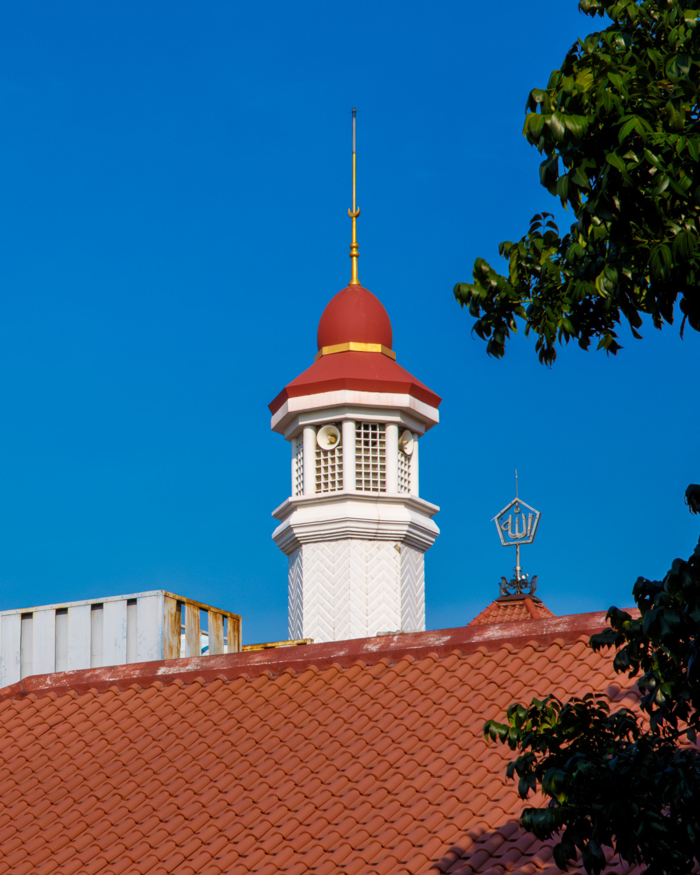 Beautiful Mosque Minaret Against Blue Sky · Free Stock Photo