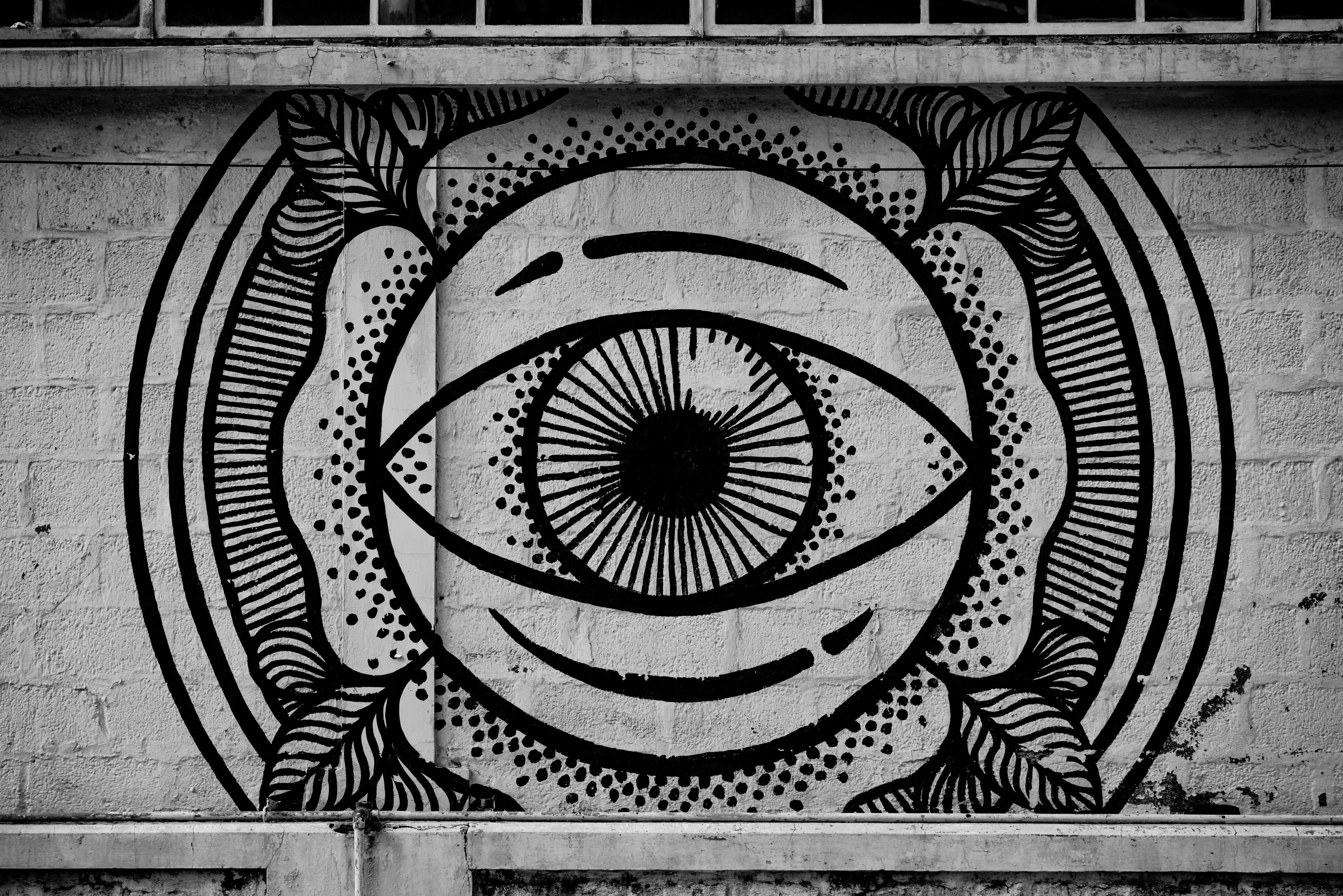 Intricate Eye Mural on Urban Wall · Free Stock Photo