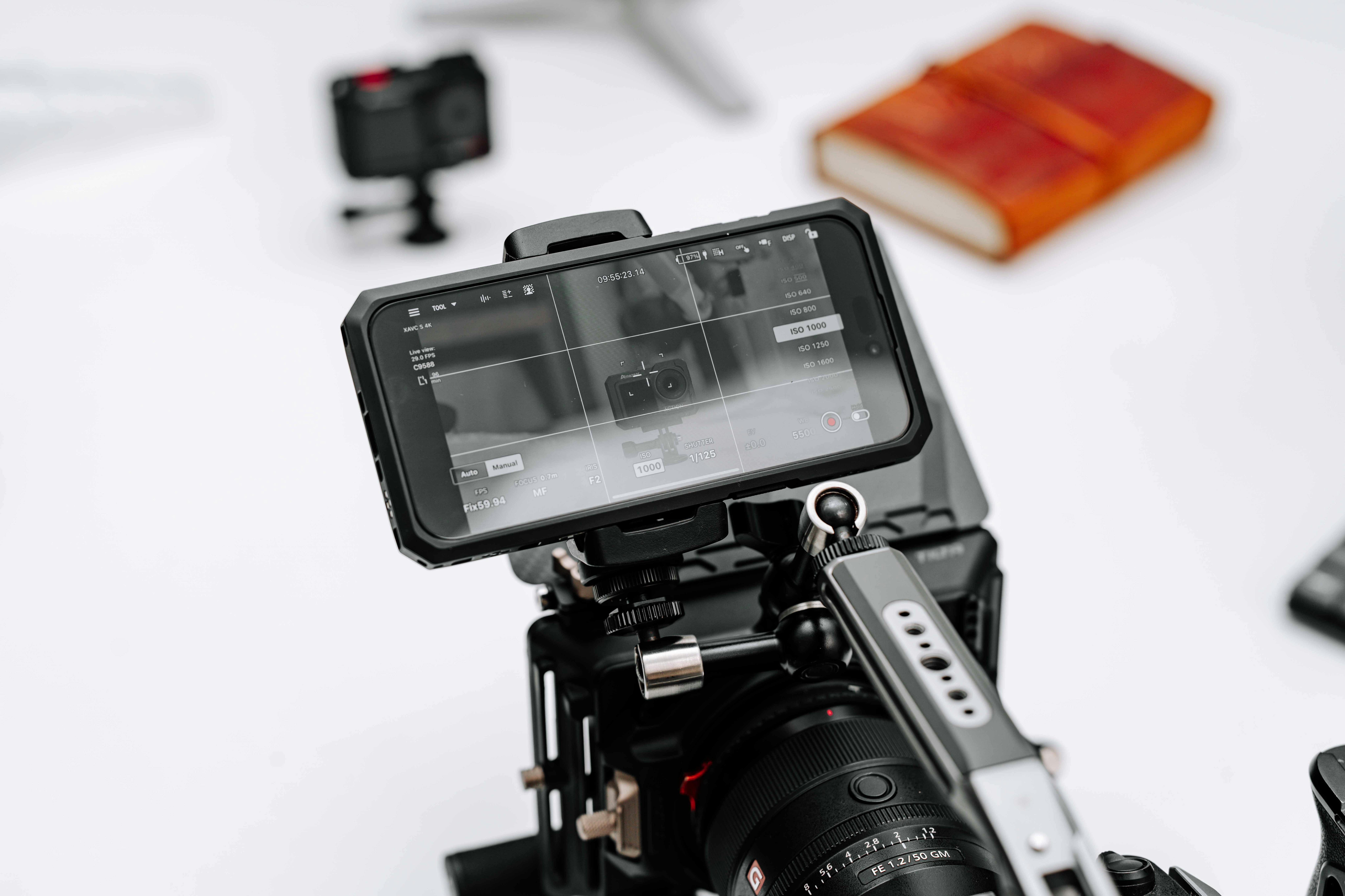 Professional Camera Rig with Monitor in Studio · Free Stock Photo