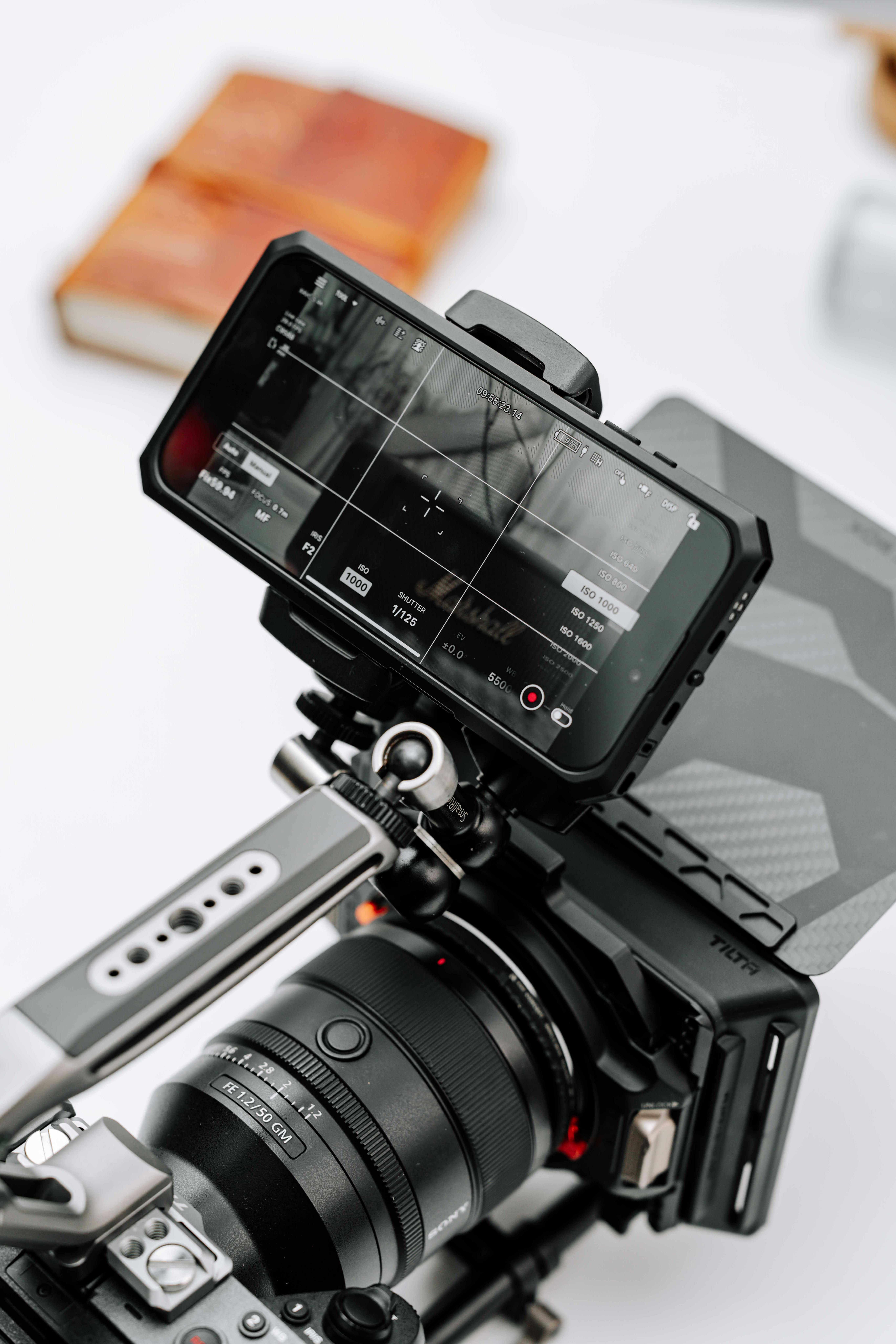 Professional Camera Rig Setup for Filmmaking · Free Stock Photo