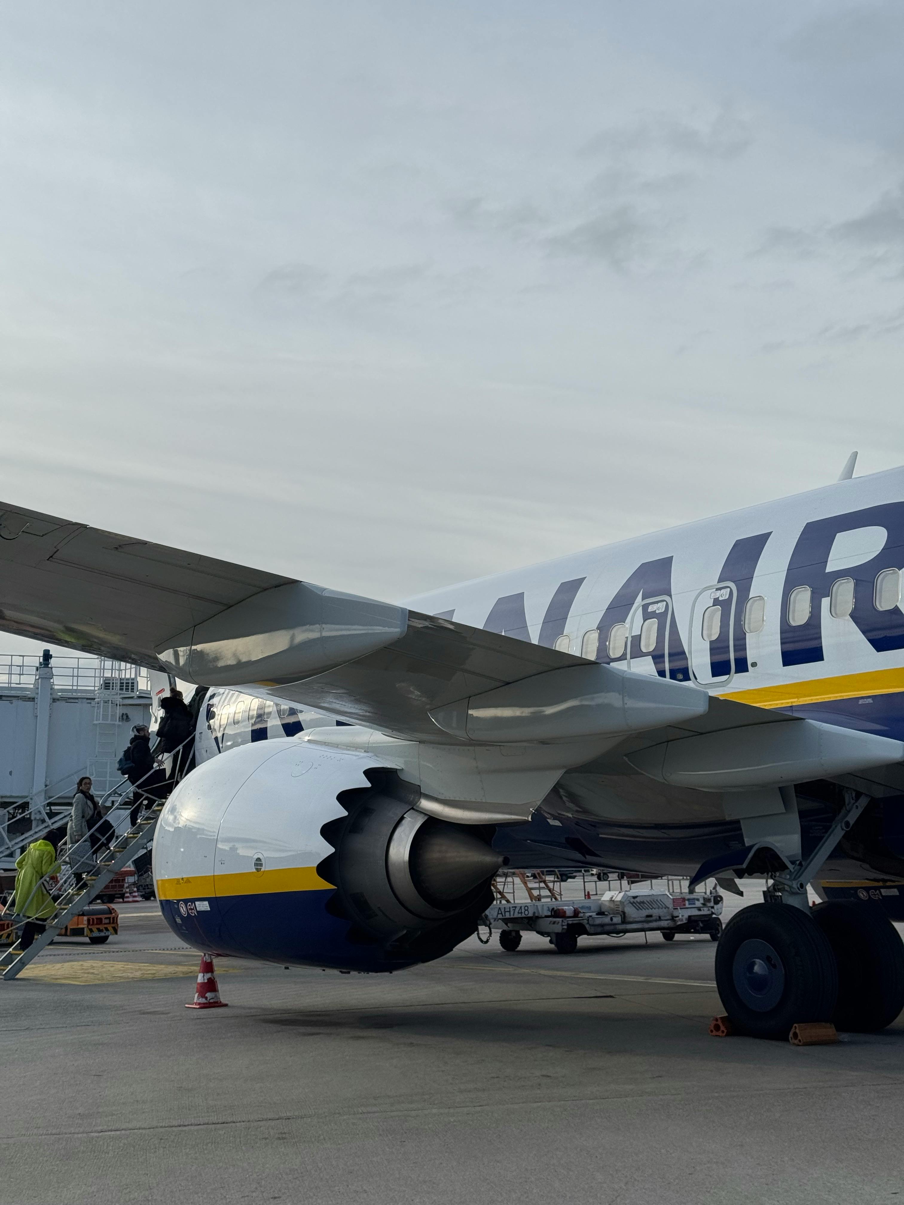 4k Flight Passengers Photos, Download The BEST Free 4k Flight ...