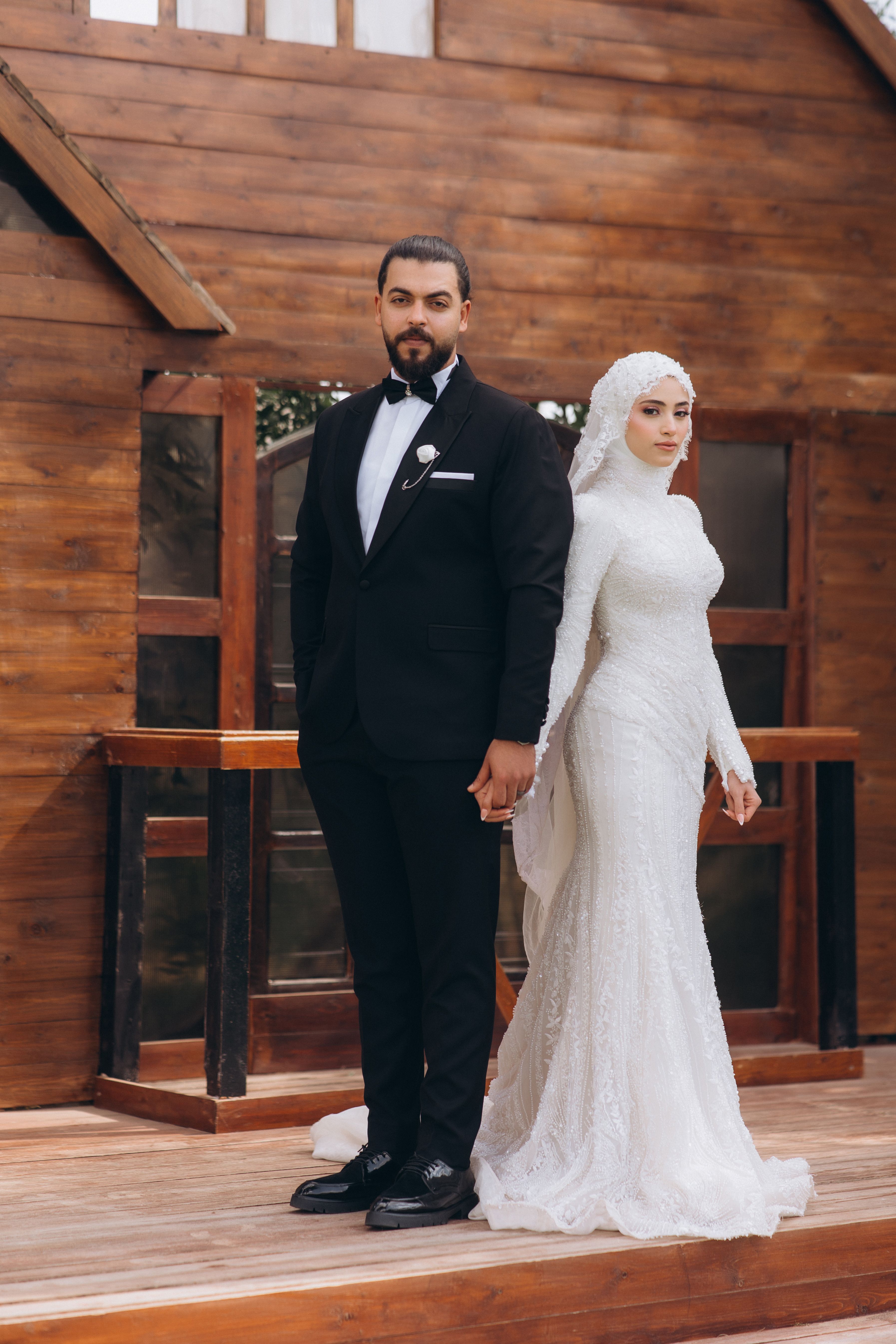Elegant Muslim Wedding Couple in Outdoor Setting · Free Stock Photo