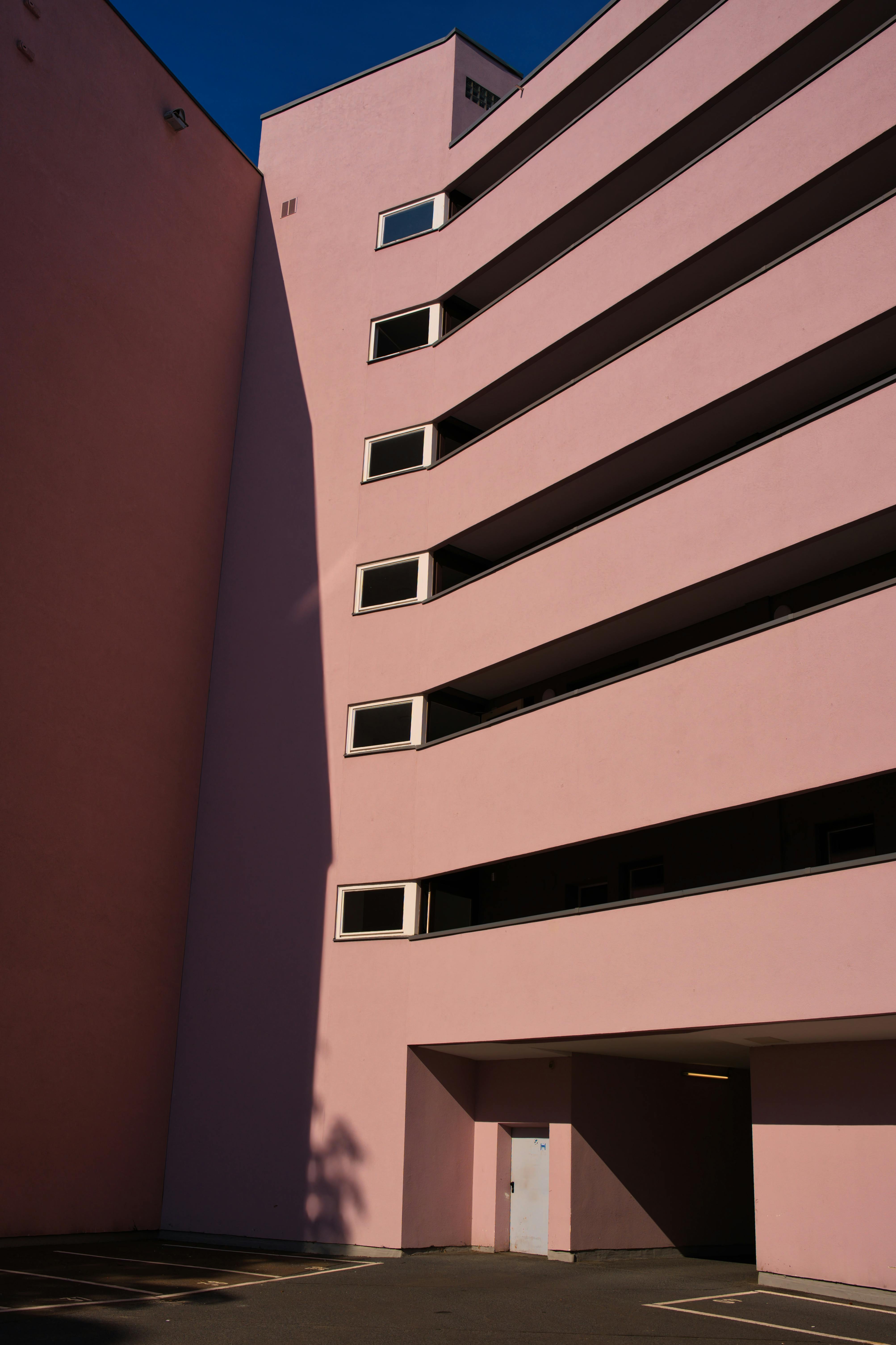 Modern Pink Building in Berlin with Geometric Design · Free Stock Photo