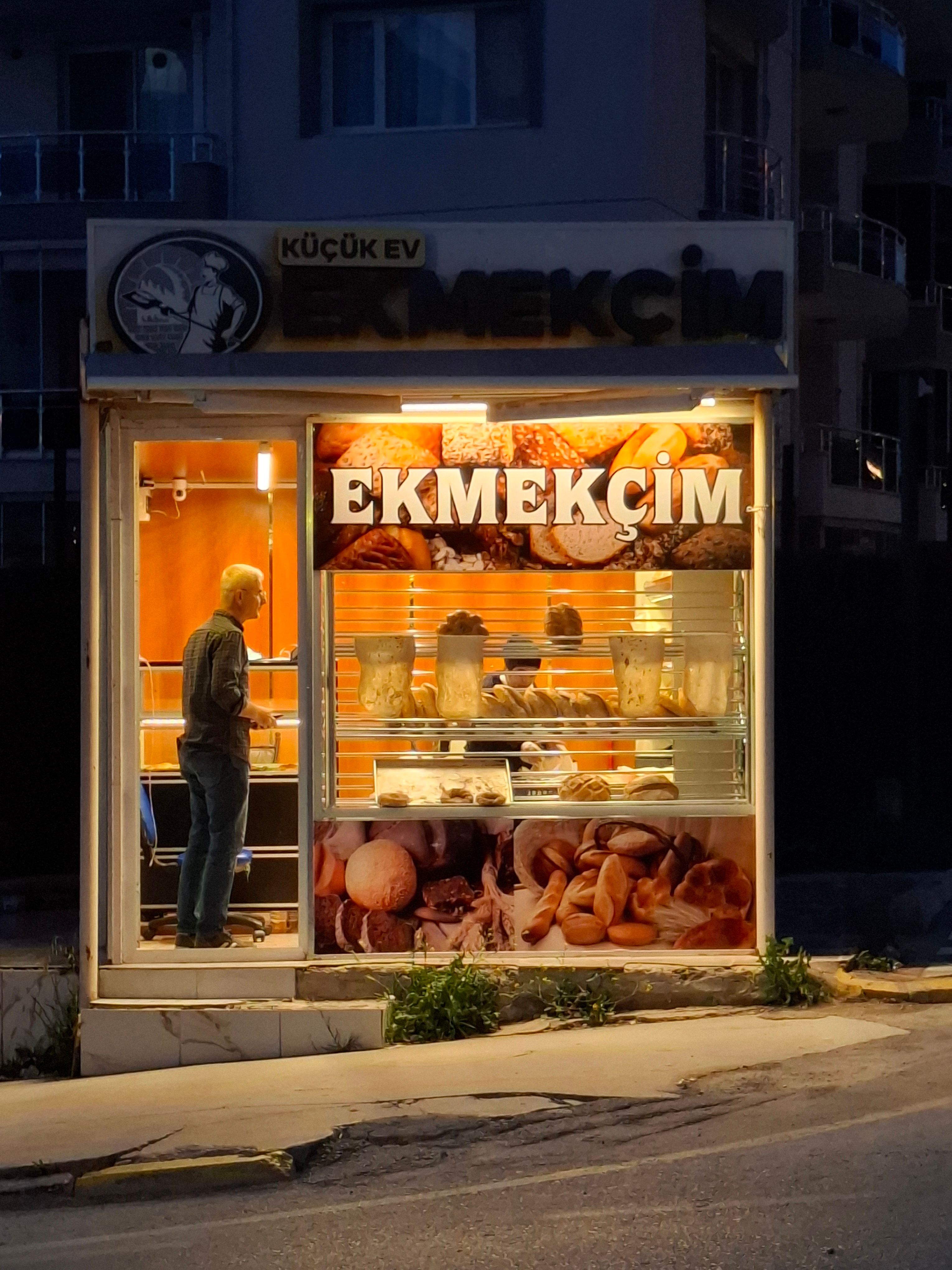 Cozy Turkish Bakery at Night in İzmir · Free Stock Photo