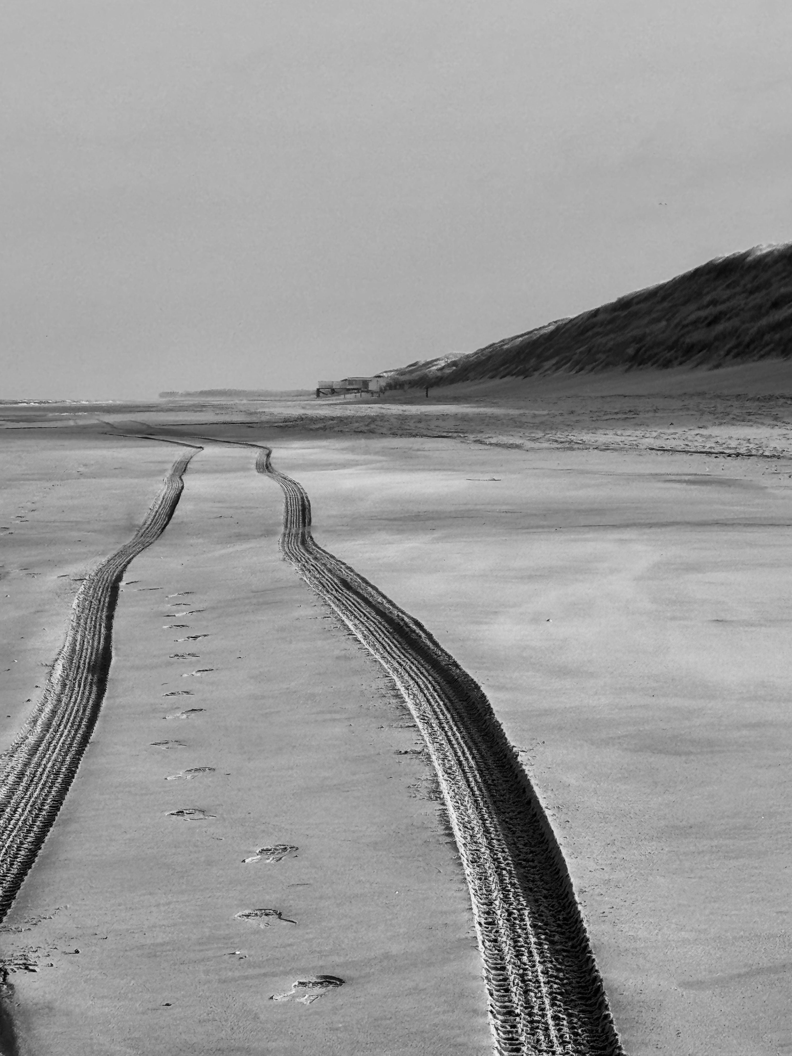 Footprints Disappearing In Sand Photos, Download The BEST Free Footprints Disappearing In Sand ...