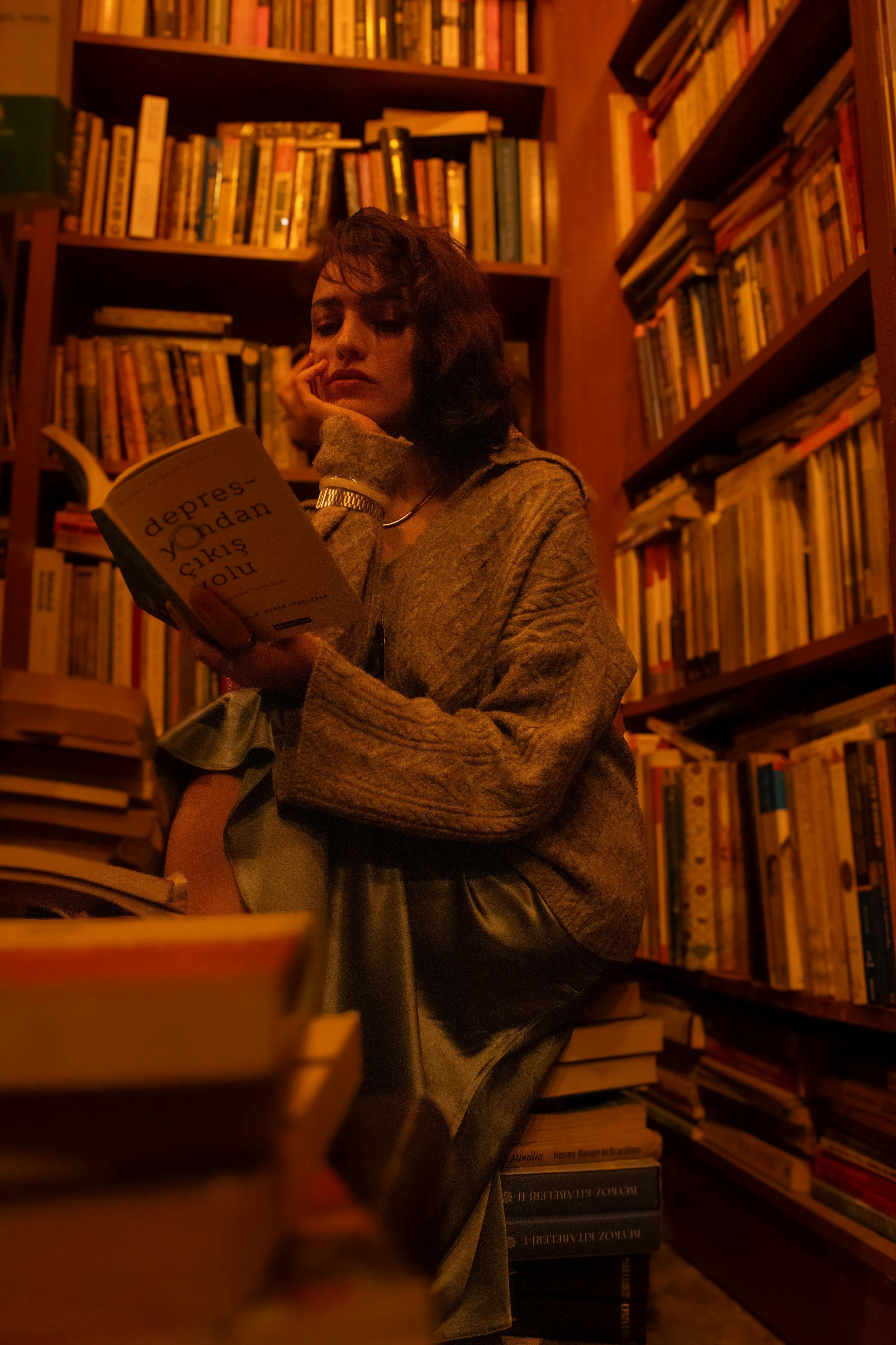 Study Blasian Photos, Download The BEST Free Study Blasian Stock Photos ...