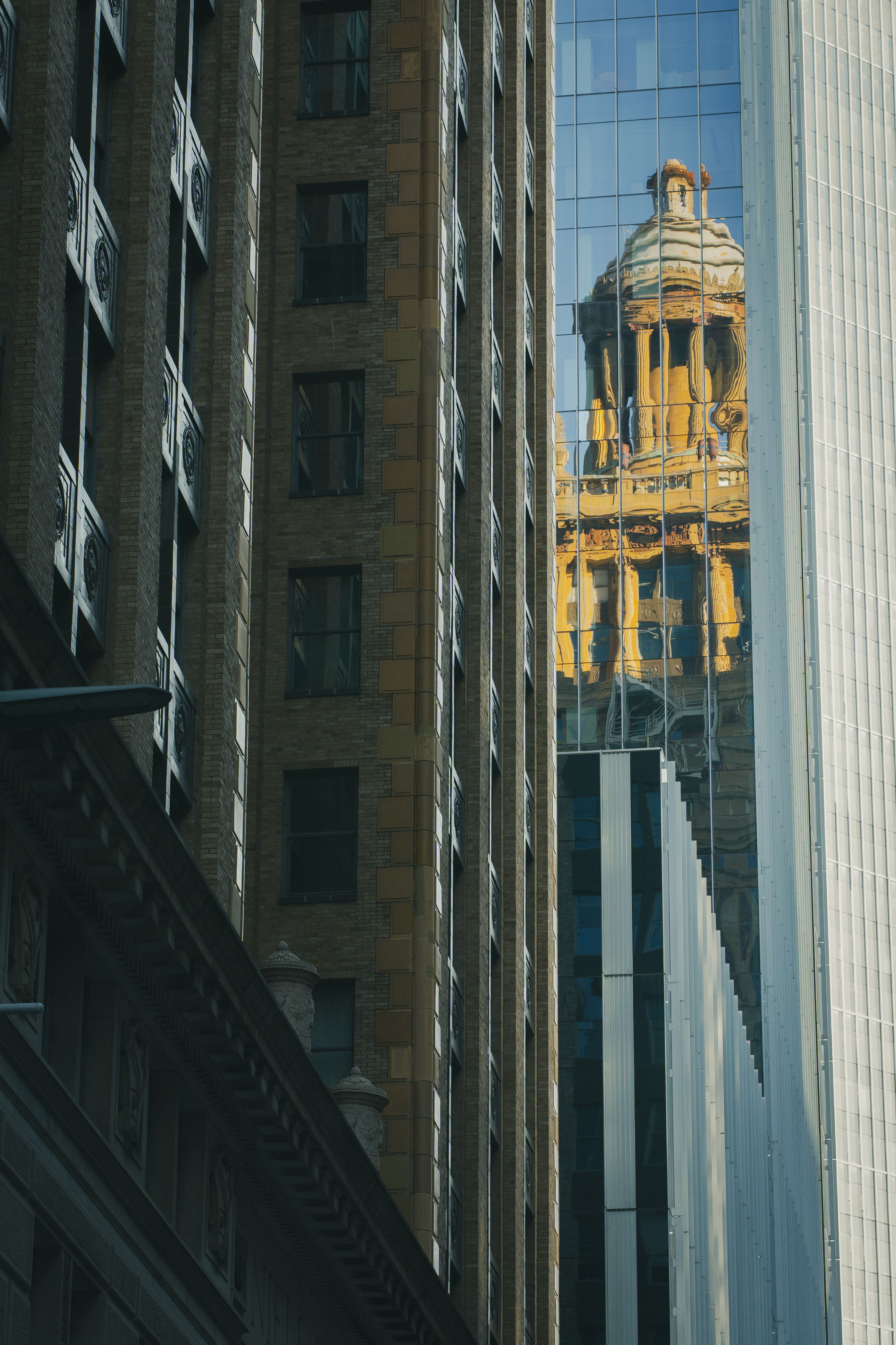 Urban Architecture Reflection in Houston · Free Stock Photo