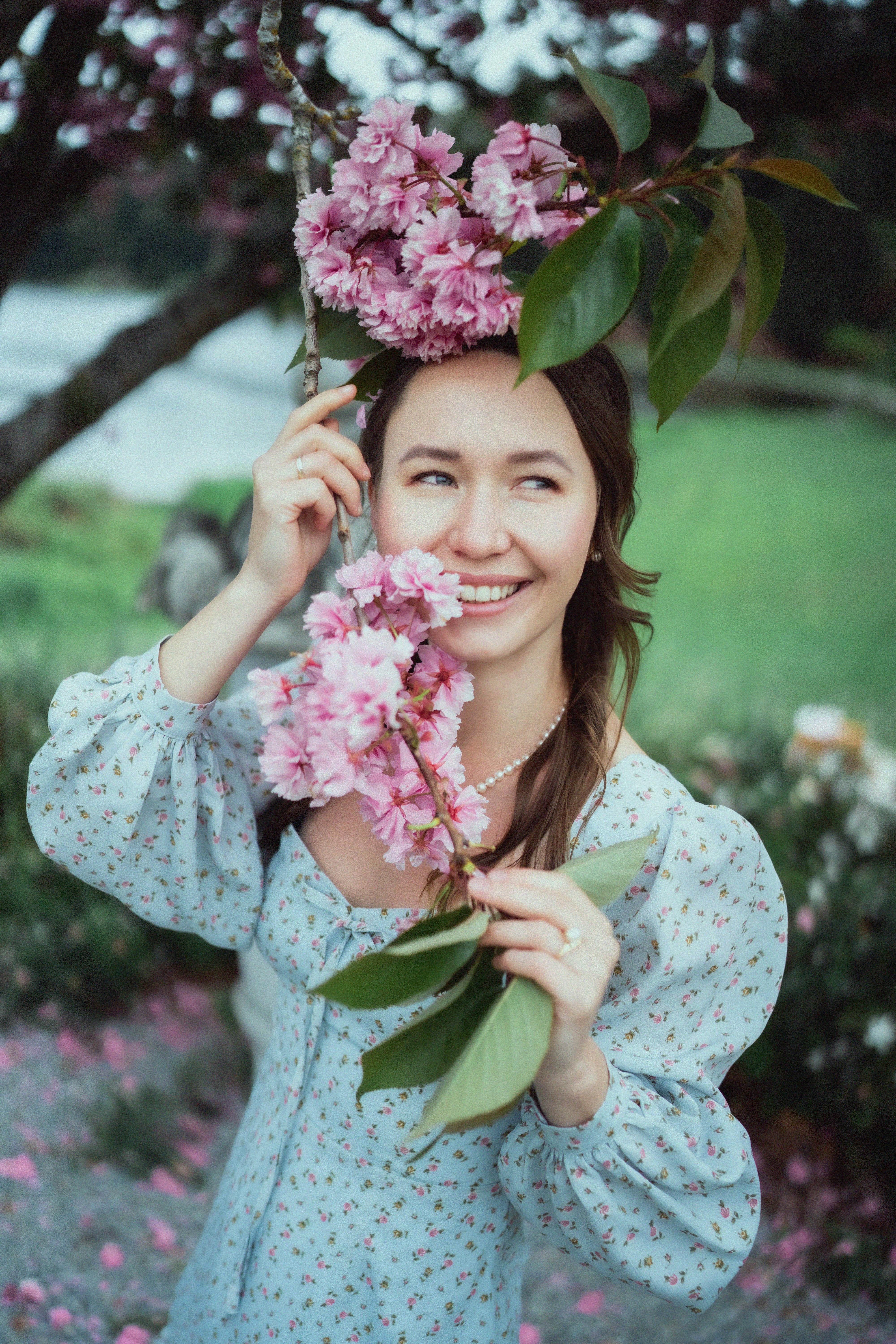 Telegraph+Girls+Pics Photos, Download The BEST Free Telegraph+Girls ...