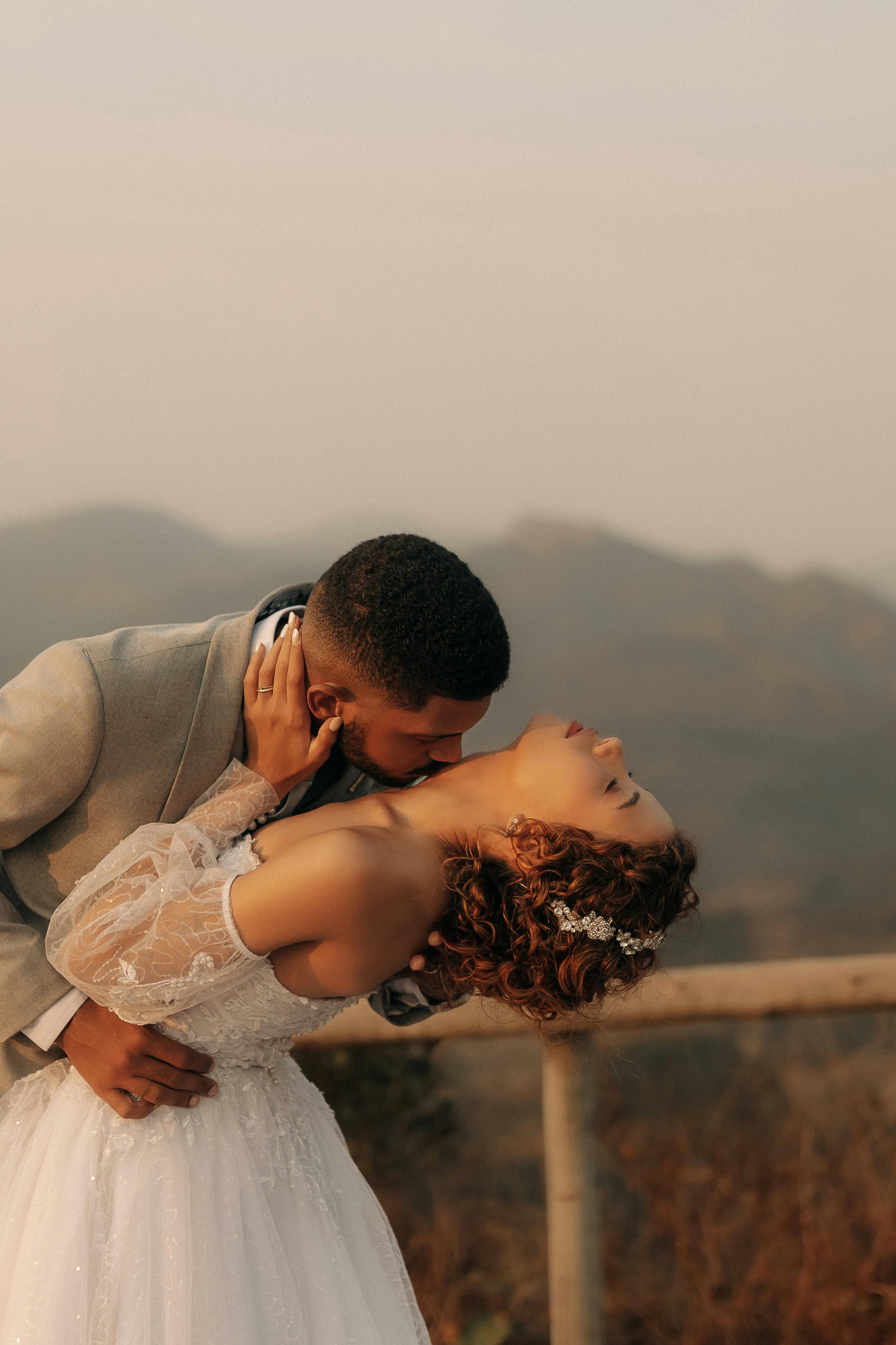 Romantic Kiss Photos, Download The BEST Free Romantic Kiss Stock Photos & HD Images