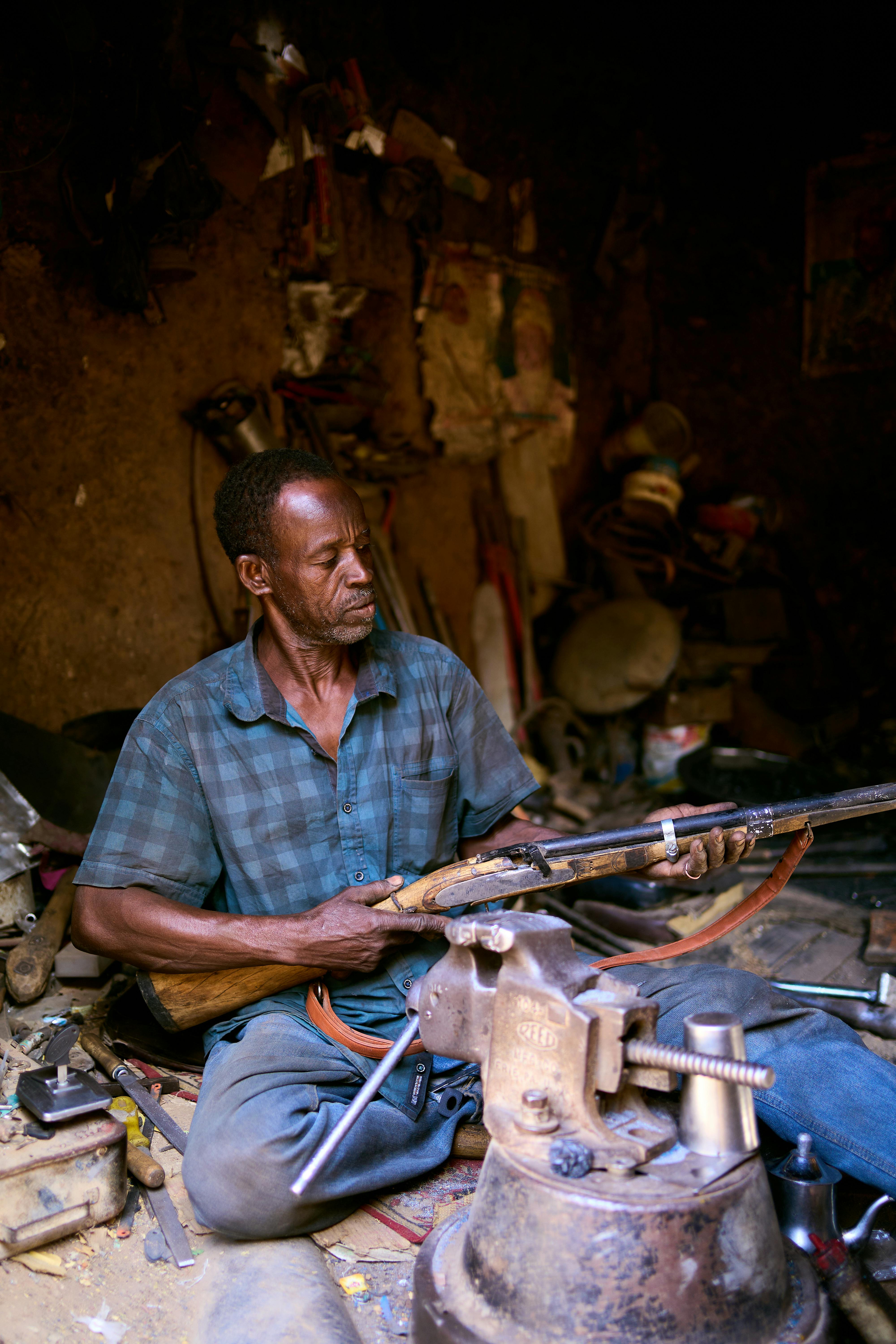 Gun+Pfp Photos, Download The BEST Free Gun+Pfp Stock Photos & HD Images