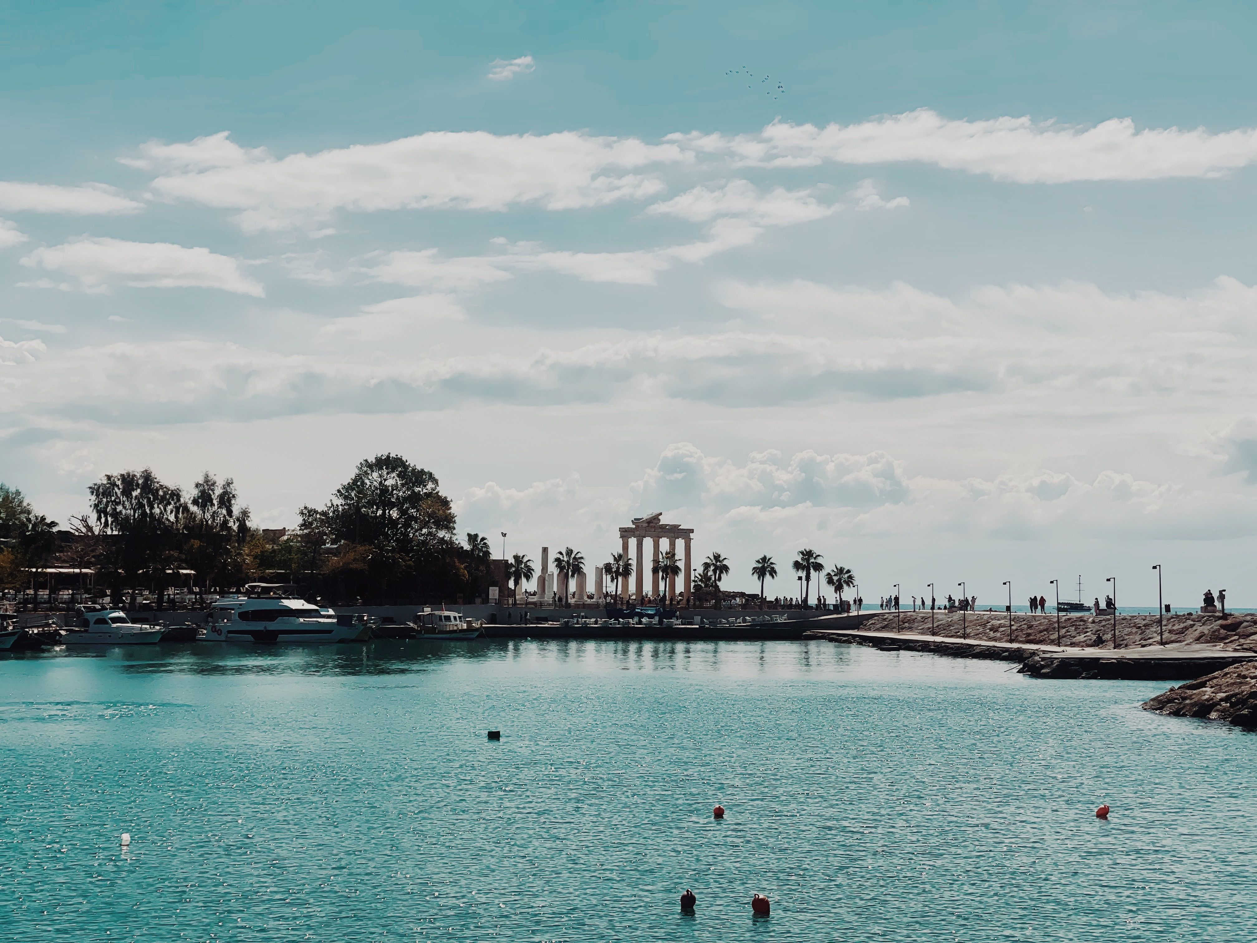 Scenic View of Side Harbor in Antalya, Türkiye · Free Stock Photo