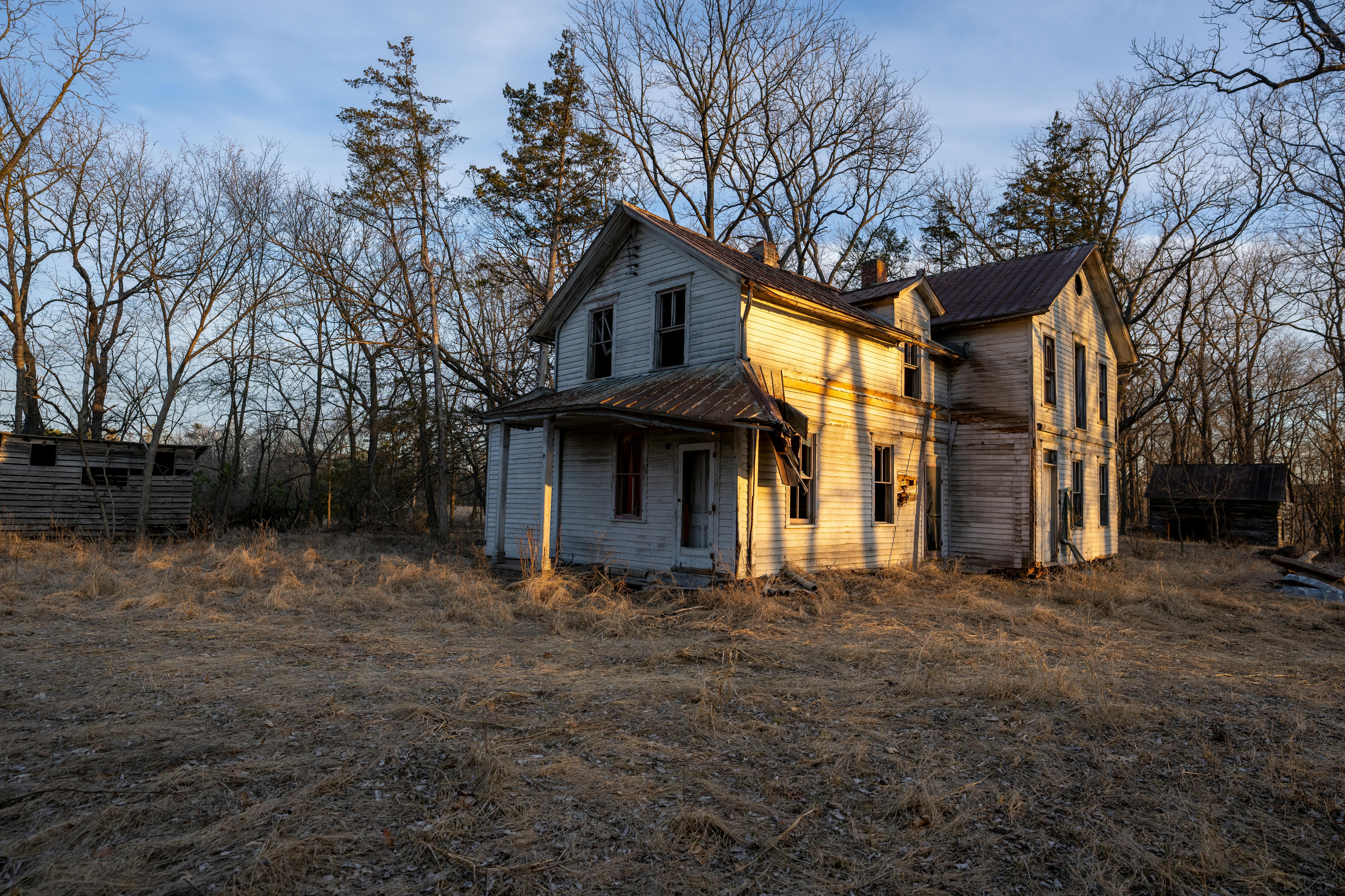 Eerie Midwestern Photos, Download The BEST Free Eerie Midwestern Stock ...