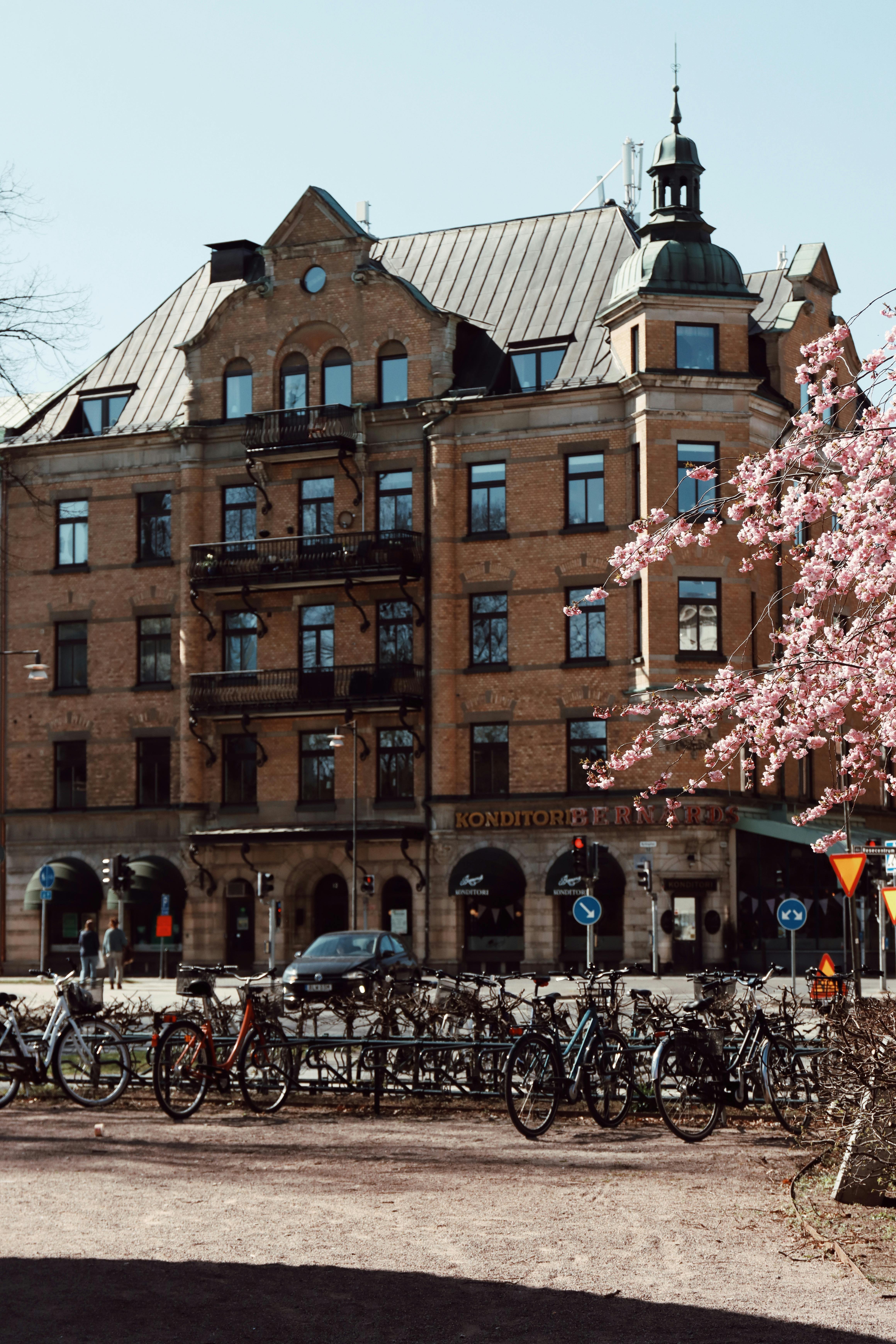 Charming Street Scene in Jönköping, Sweden · Free Stock Photo