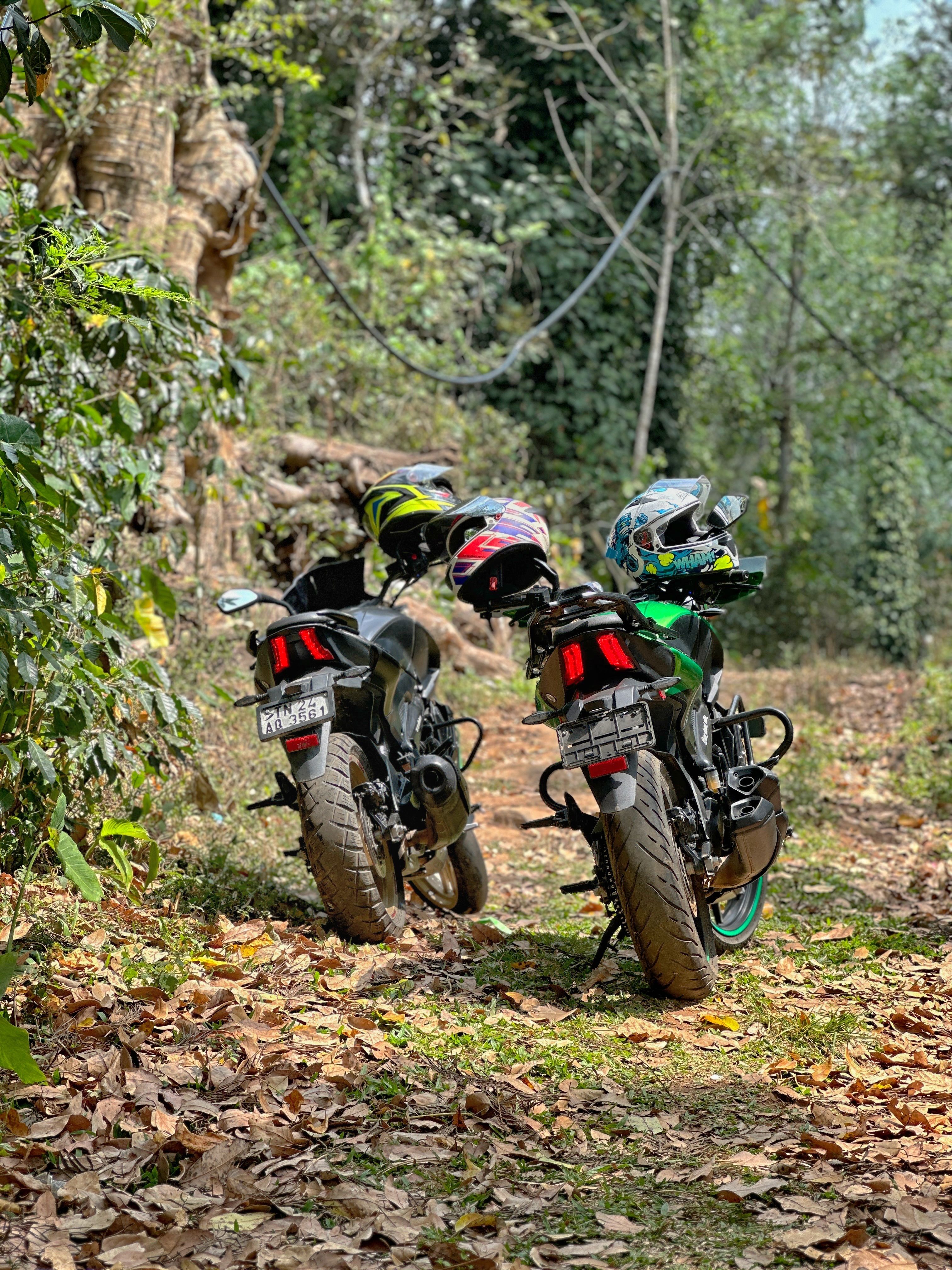 10 000+ Moto+mottu banque d’images et photos libres de droit ...